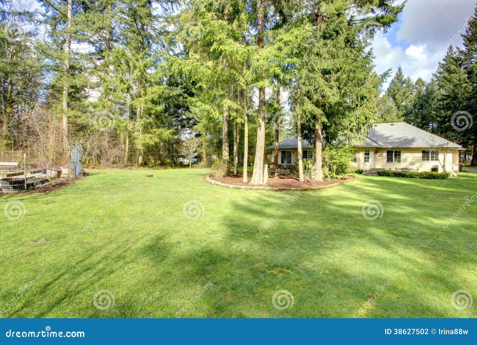 Beautiful green backyard stock photo. Image of house - 38627502
