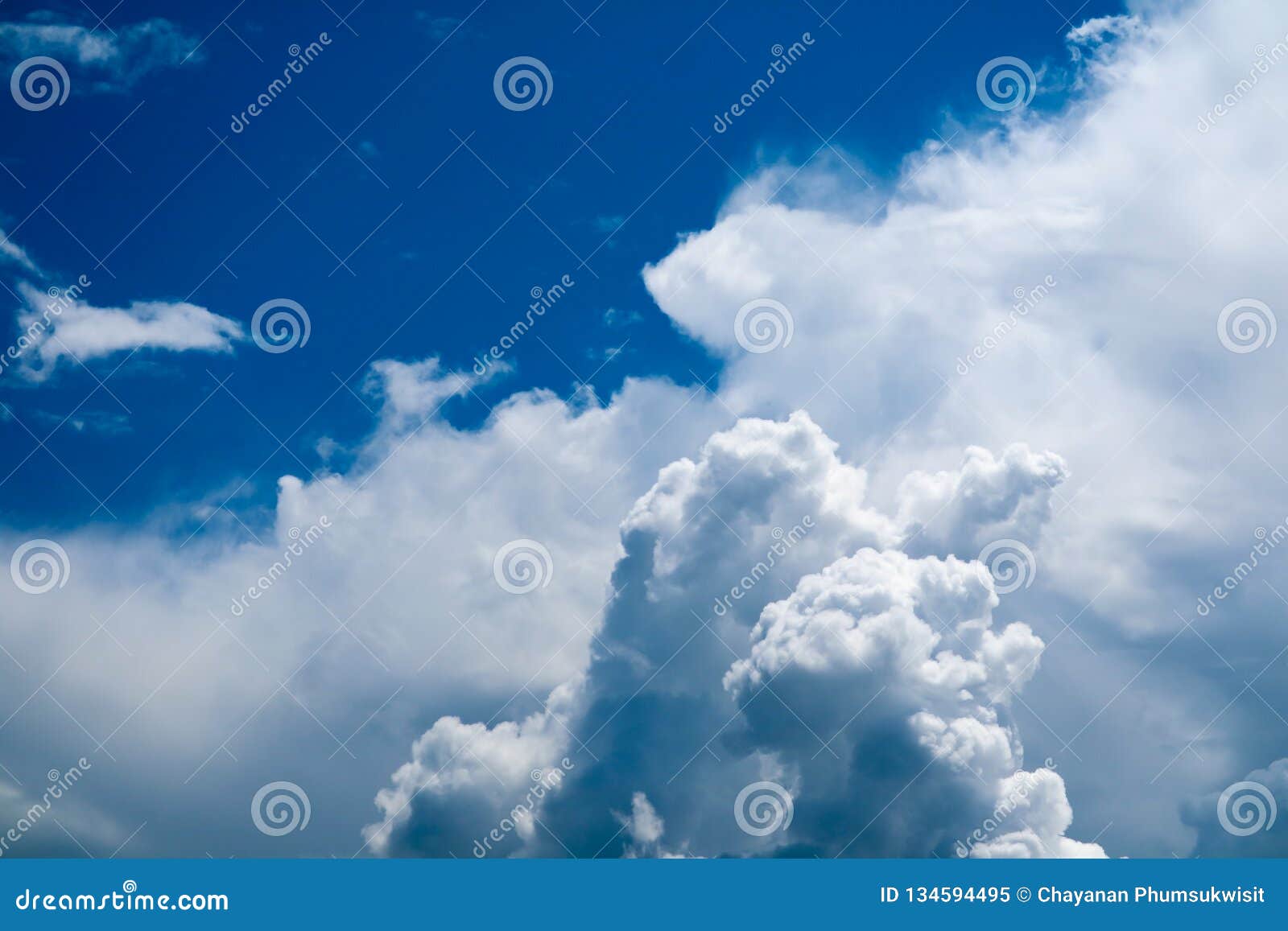 Beautiful Heap Clouds with Clear Blue Sky and Sunlight Stock Image ...