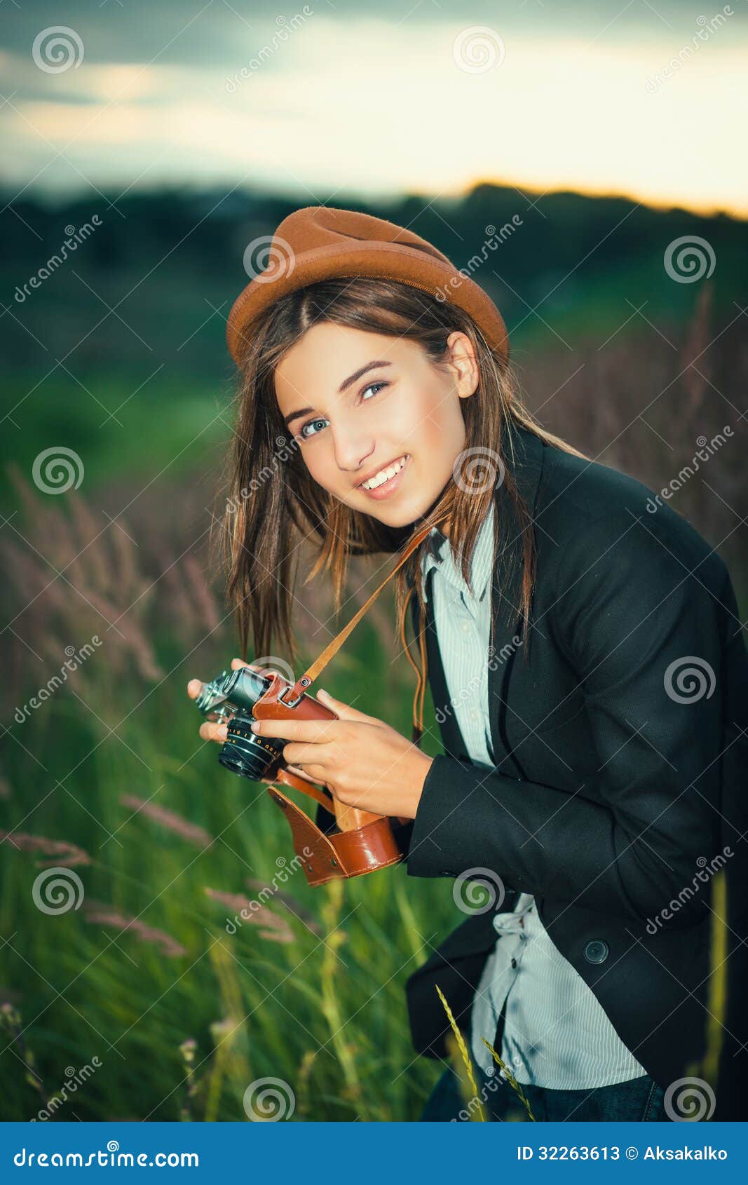 Beautiful Hipster Girl Shooting Stock Image - Image of fashion, hipster ... Beautiful Hipster Girl Shooting Stock Image - Image of fashion, hipster ...