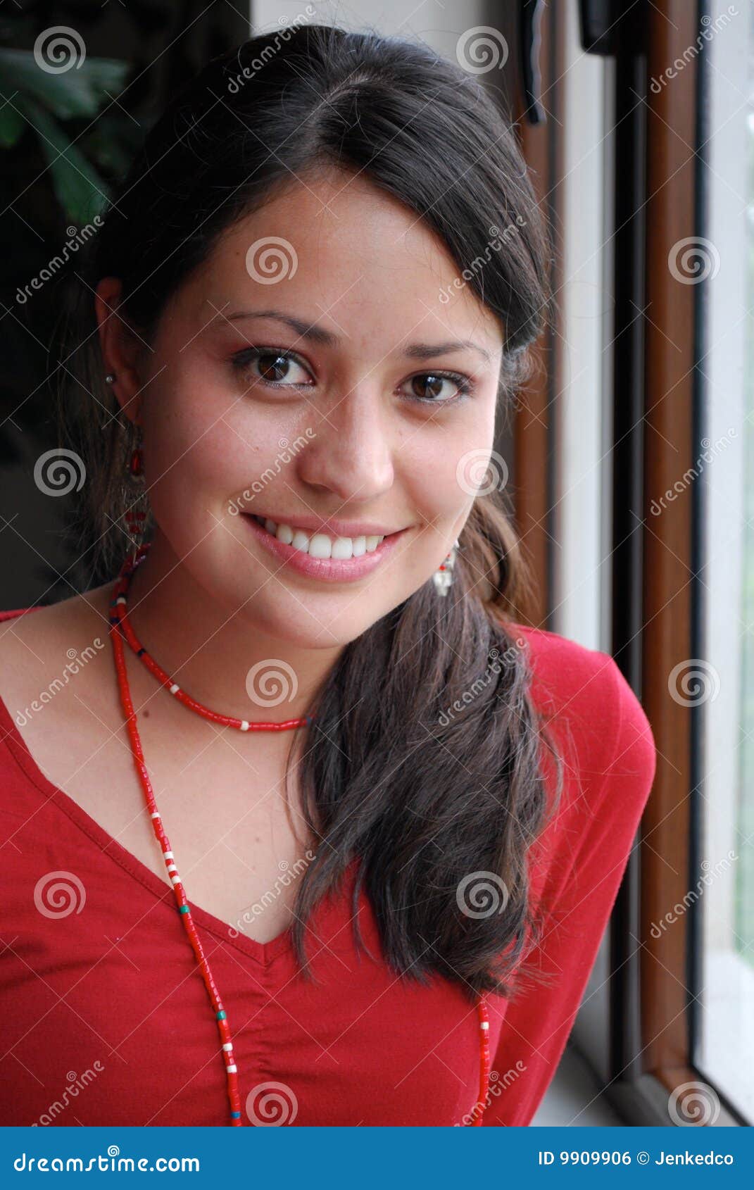 Beautiful Hispanic Woman Royalty Free Stock Image - Image: 9909906