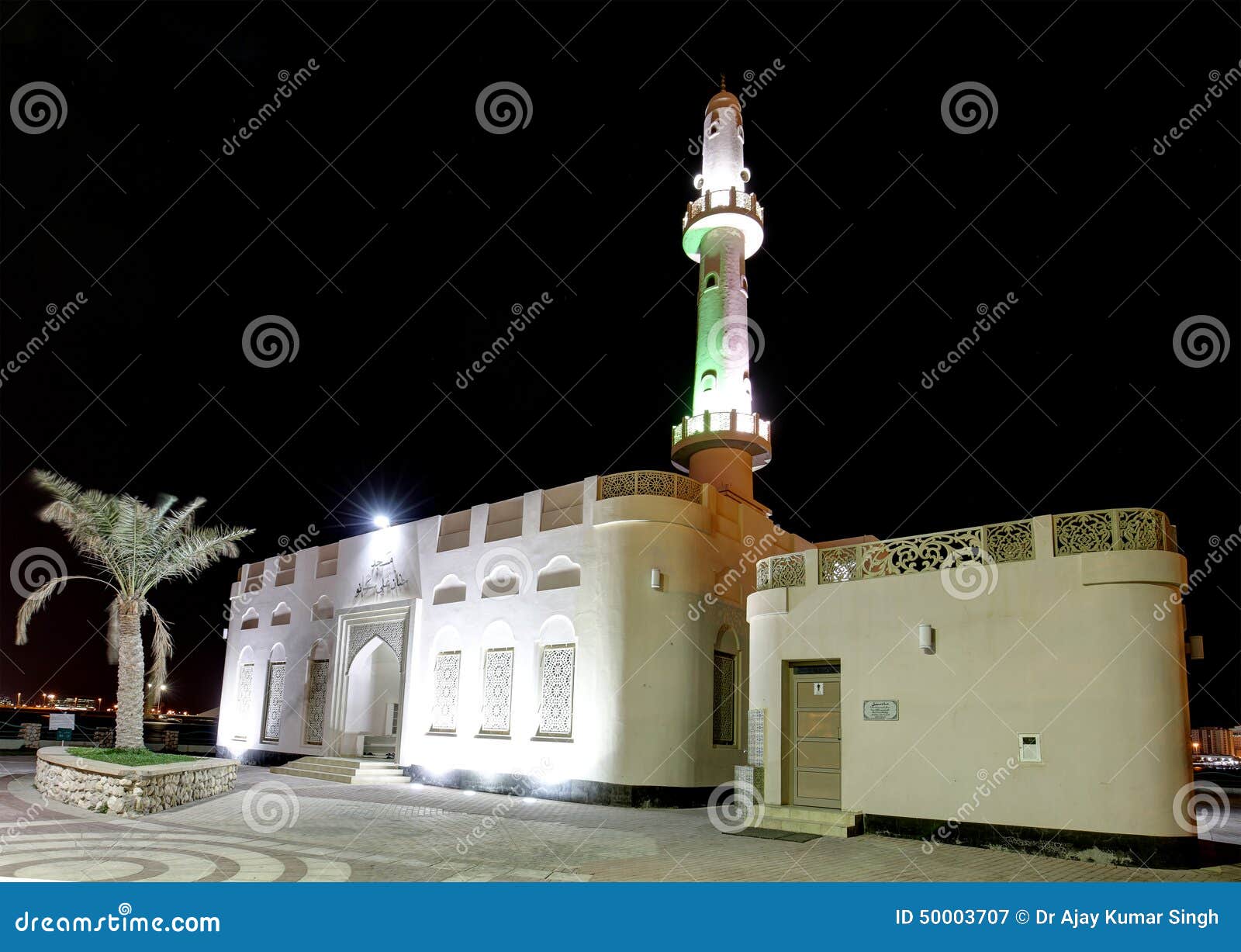 Beautiful Illuminated Muharraq Corniche Mosque, HDR Stock Image - Image ...
