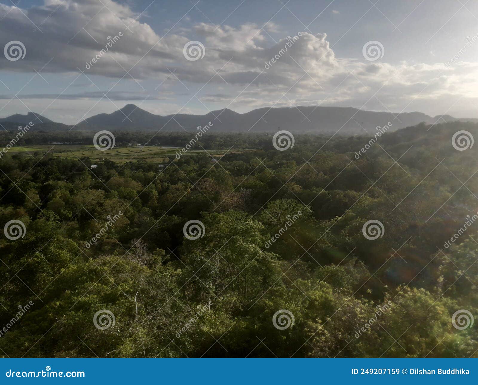 Beautiful Imagine Sri Lanka Stock Image - Image of sunlight, mountain ...