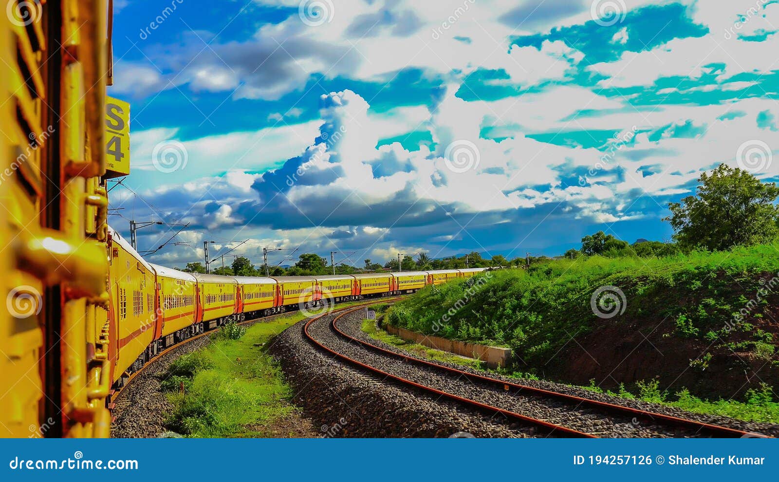 Beautiful Indian Railways editorial photo. Image of bridge - 194257126
