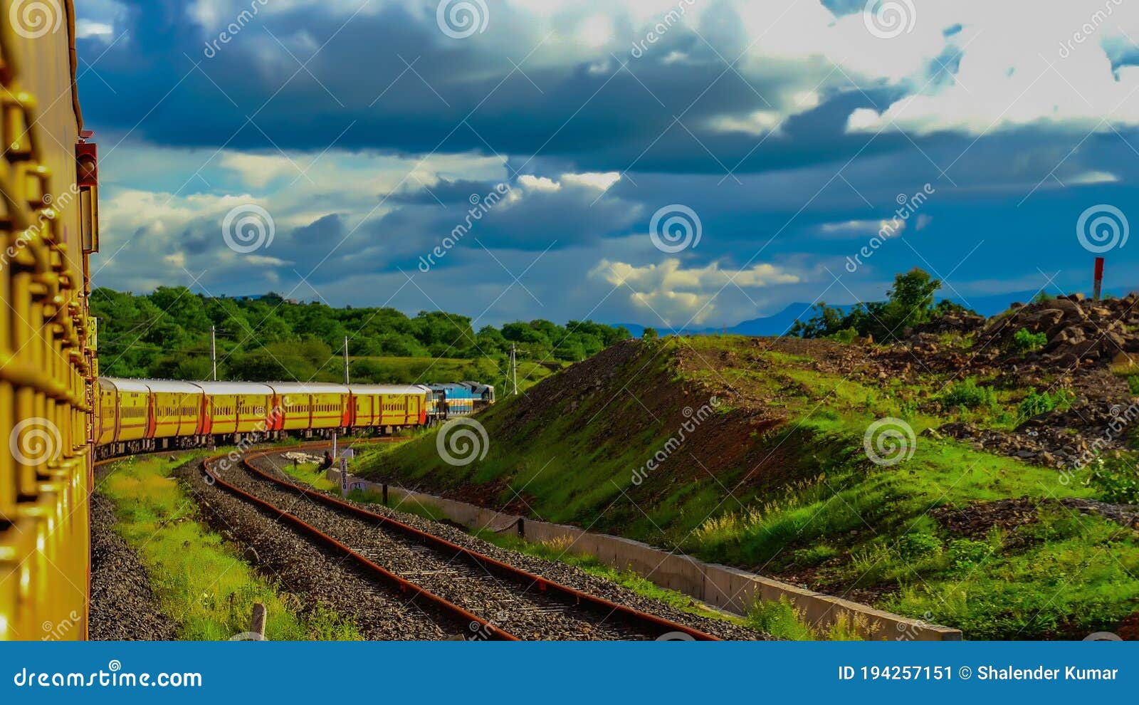Beautiful Indian Railways editorial photo. Image of mountain - 194257151