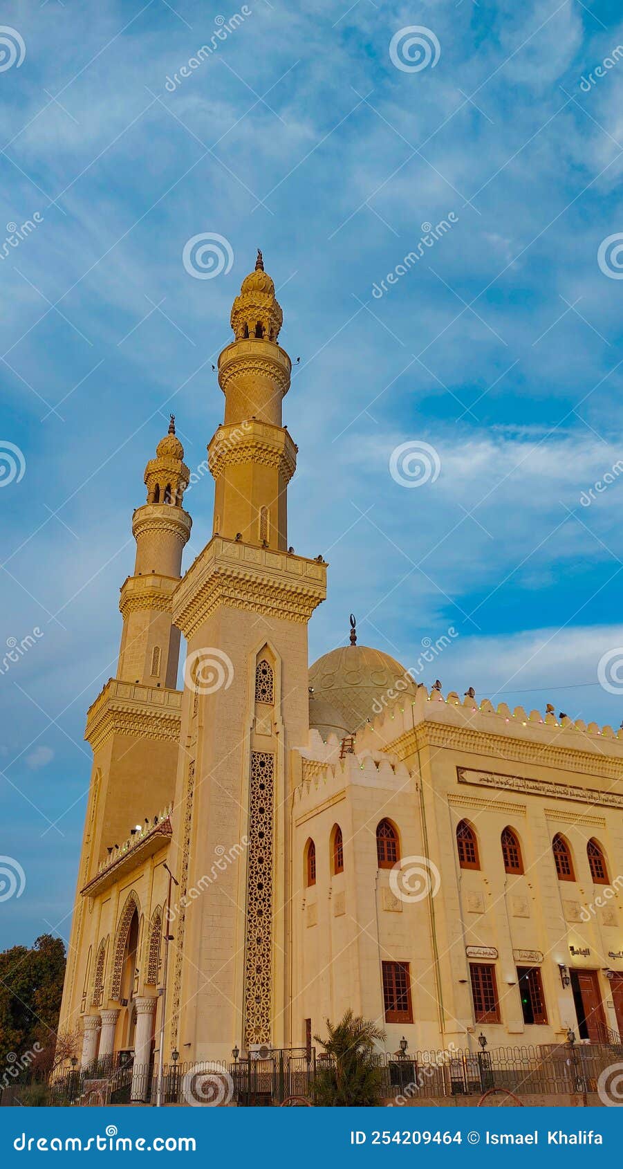 Beautiful Islamic Mosque in Egypt Stock Photo - Image of facade, floor ...