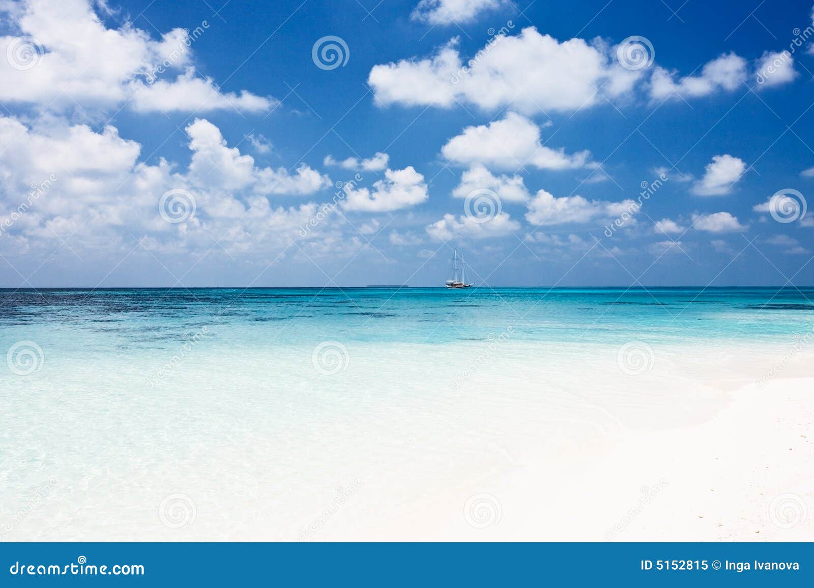 Beautiful lagoon stock image. Image of cloud, blue, island - 5152815