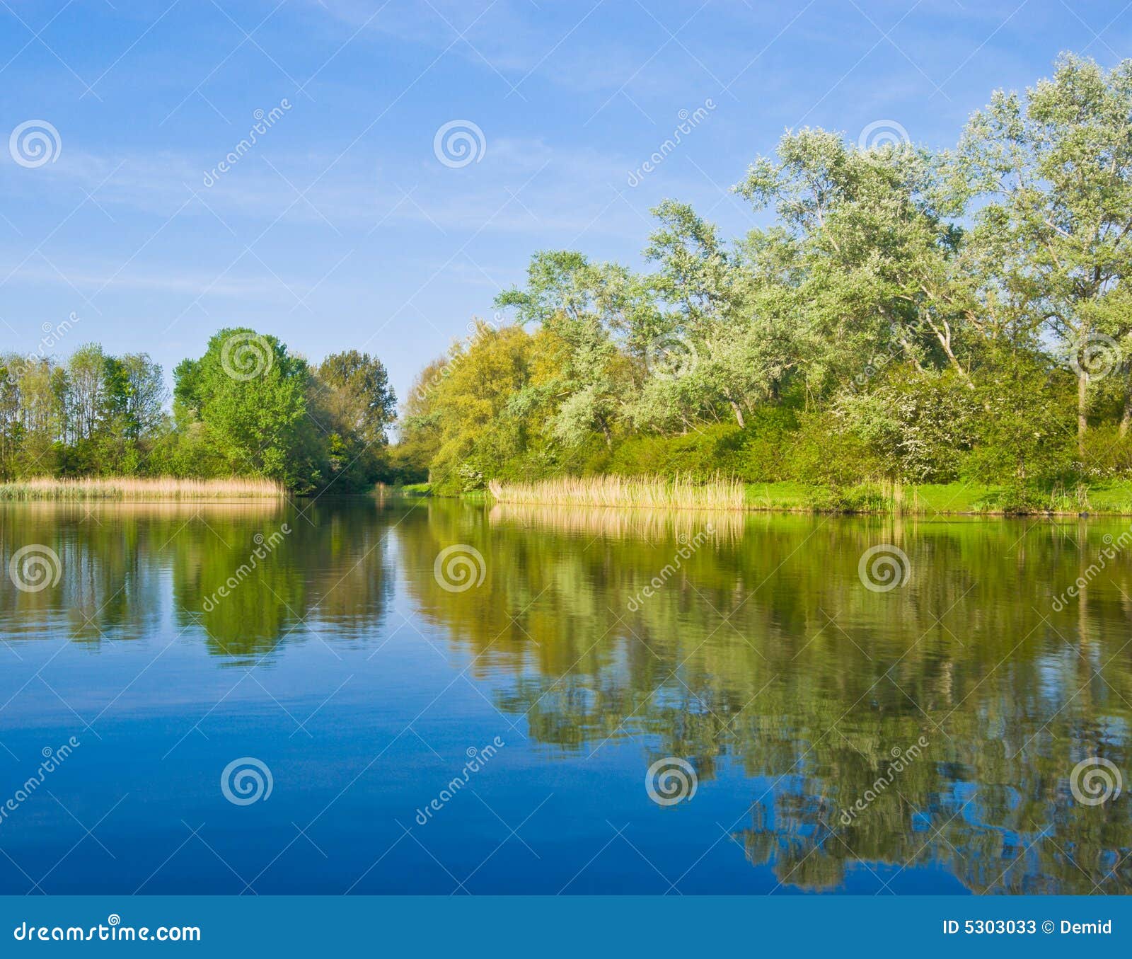 Beautiful Lake stock image. Image of scene, recreational - 5303033