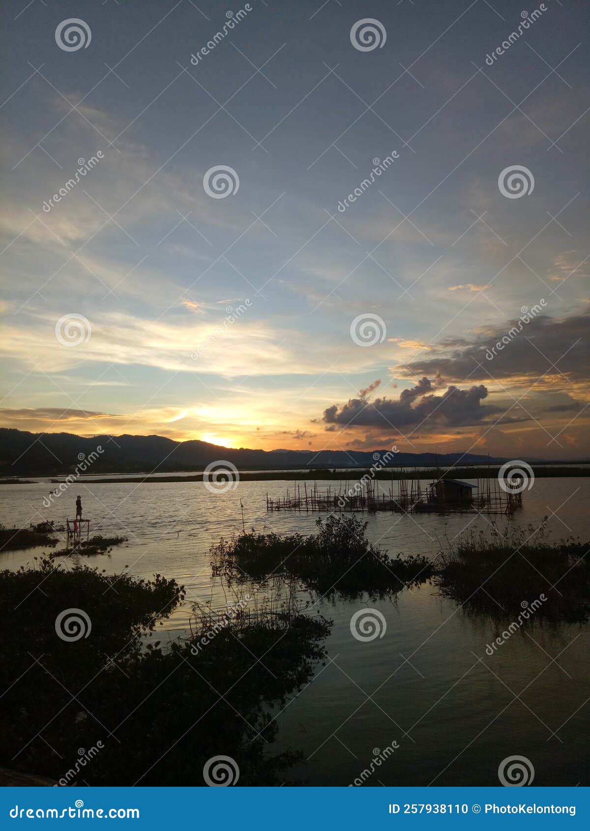 Beautiful Lake in the Afternoon Stock Photo - Image of scenery, wild ...