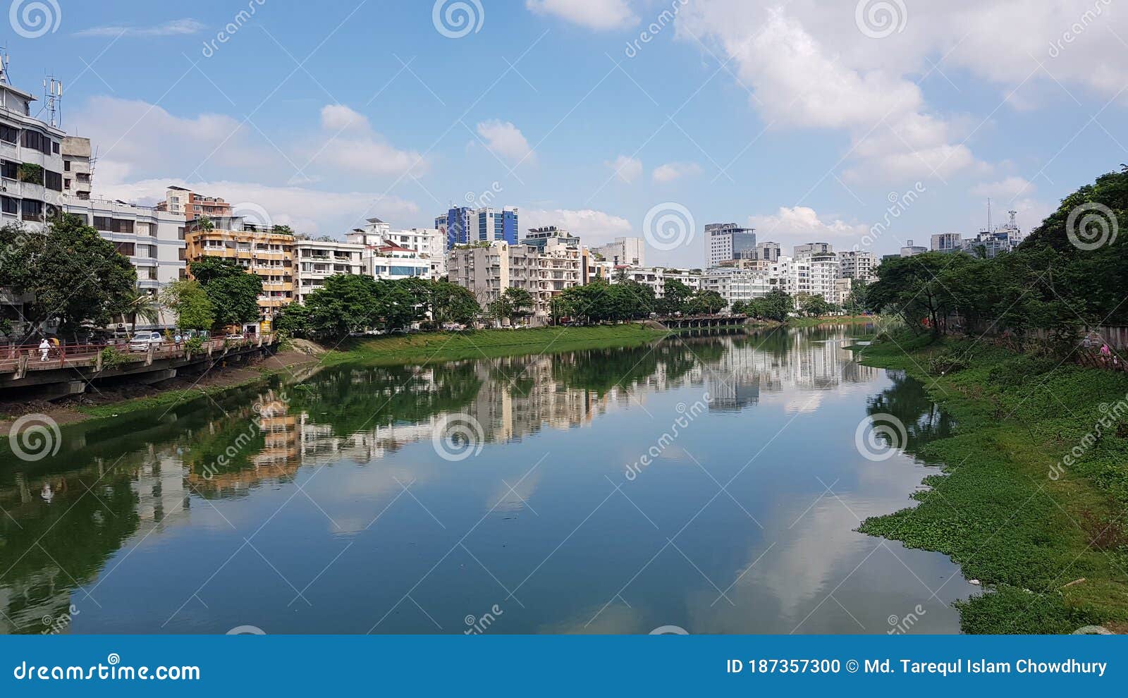 Beautiful Lake and the Reflection of Urbanisation Stock Photo - Image ...