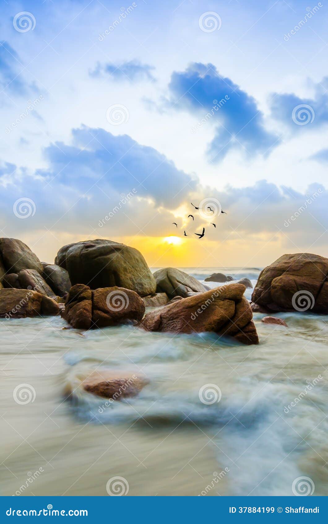 Beautiful Landscape when Sun Rising Up Stock Image - Image of coast ...