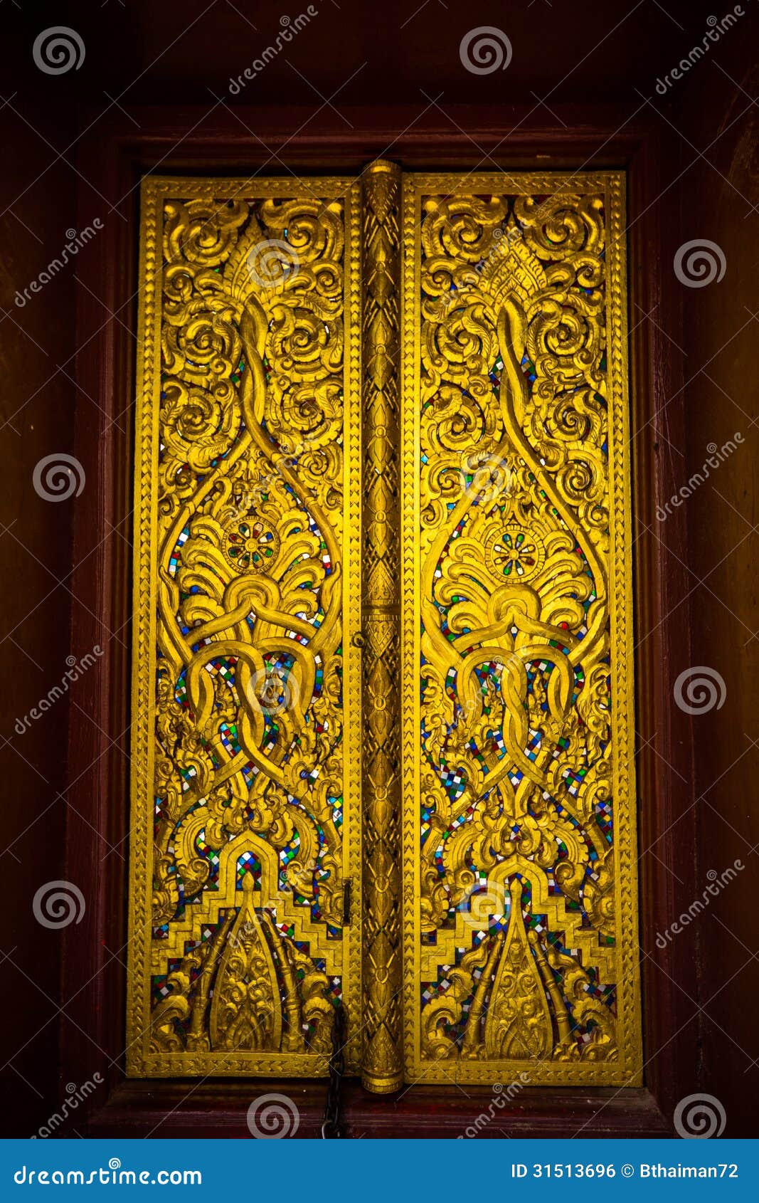Beautiful Lao temple gate stock photo. Image of frame - 31513696