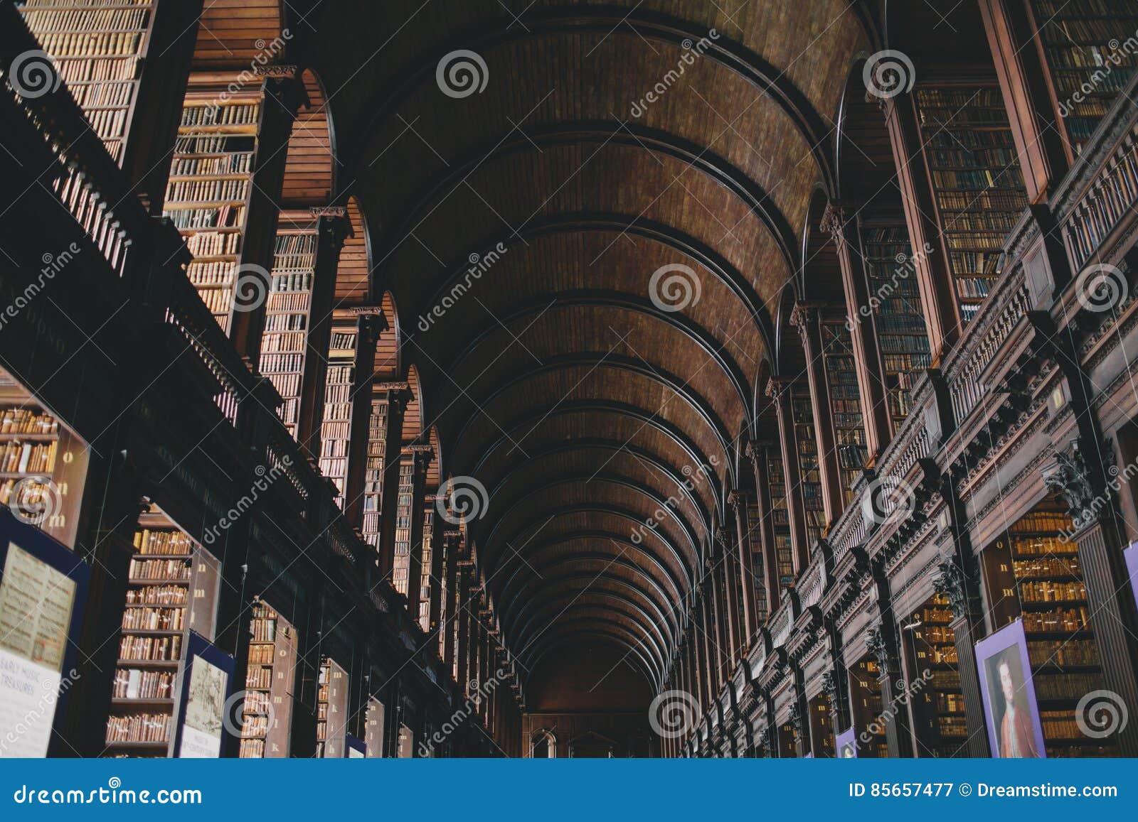 Beautiful Library Architecture Editorial Photography - Image of moment ...