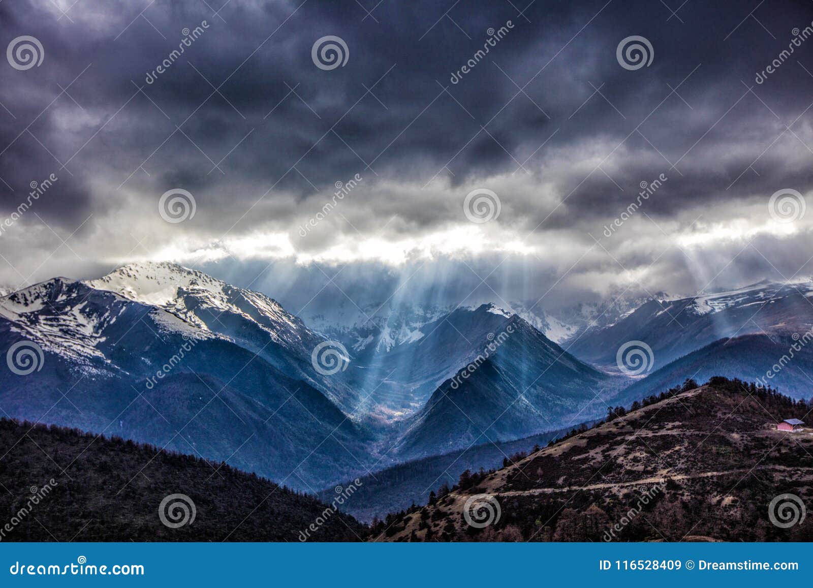Baima Snow Mountain Of Meili Snow Mountain Nature Reserve In Deqin ...
