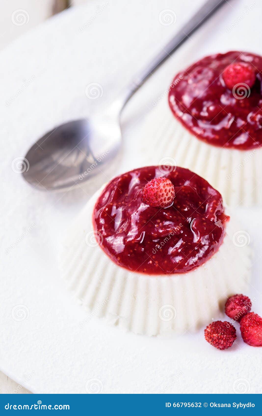 Beautiful Light Vanilla Dessert Stock Photo - Image of beautiful ...