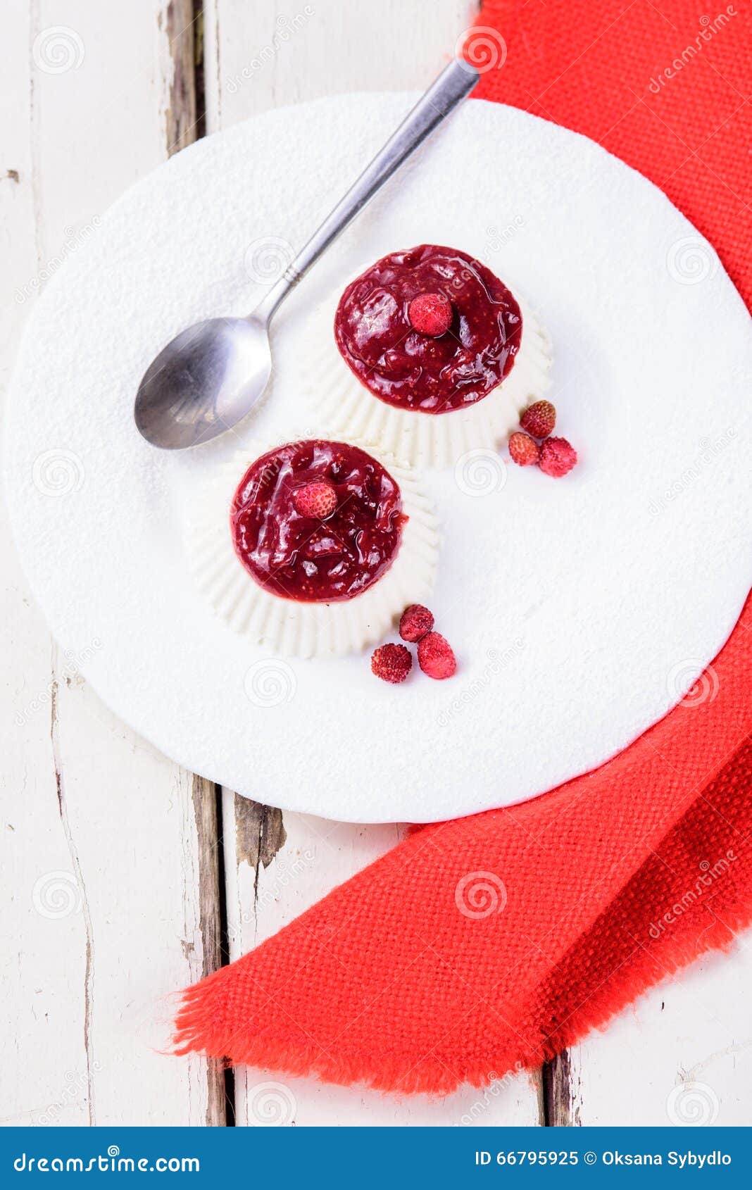 Beautiful Light Vanilla Dessert Stock Image - Image of strawberries ...