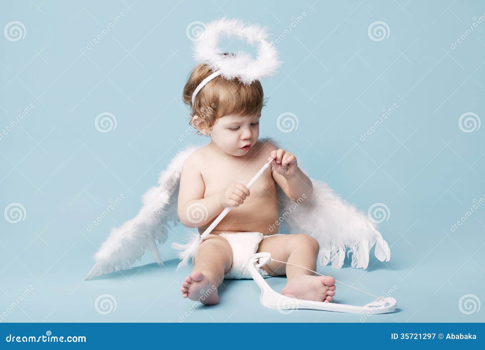 Beautiful little angel stock image. Image of pure, background - 35721297