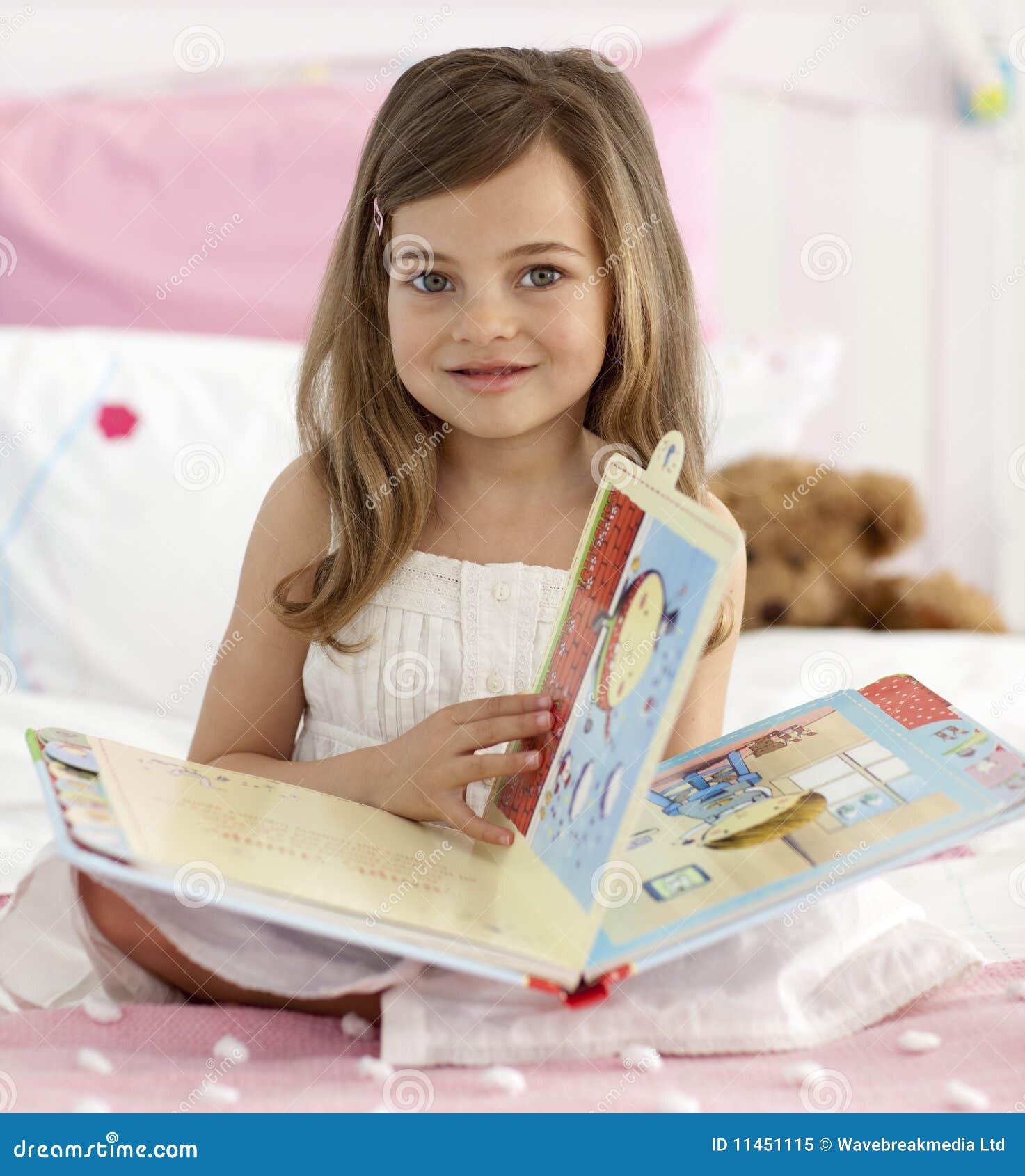 Beautiful Little Girl Reading in Bed Stock Image - Image of pink ...