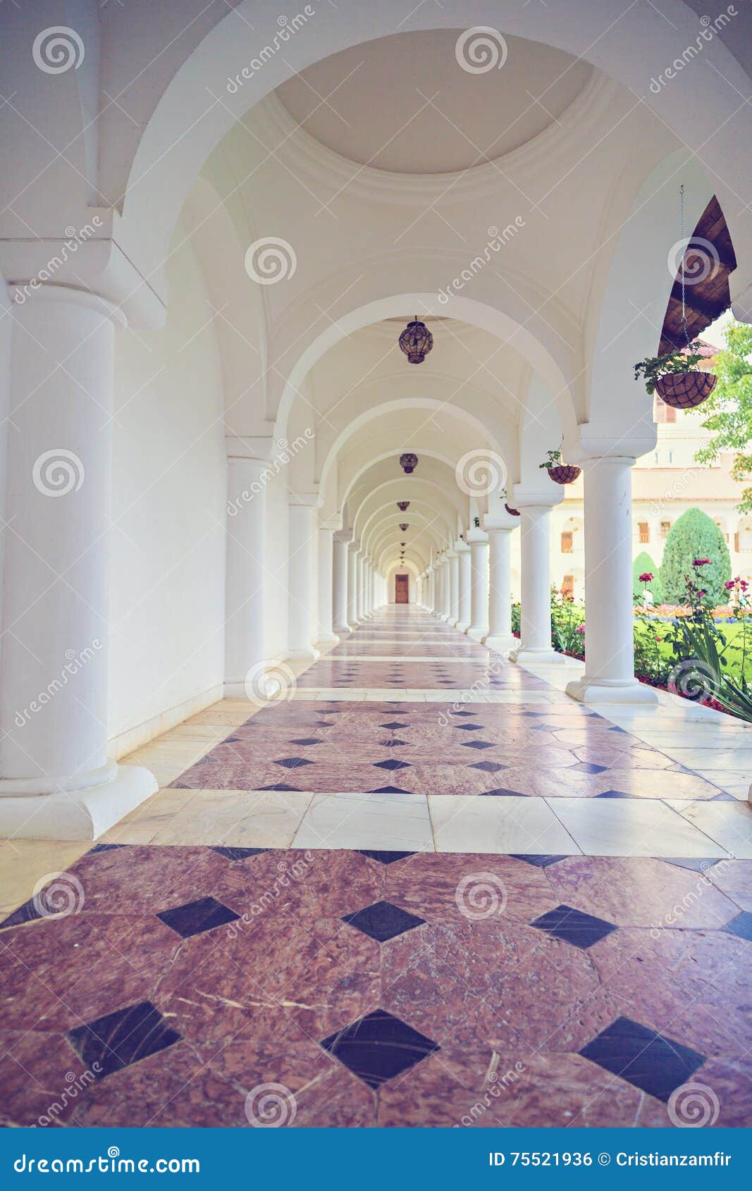 Beautiful Lobby with Columns Stock Photo - Image of hall, arch: 75521936