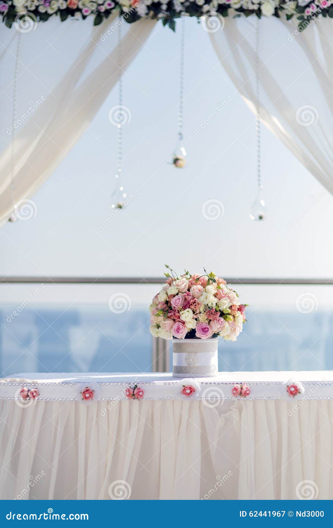 Beautiful Luxurious Altar Decoration Stock Image - Image of beauty ...