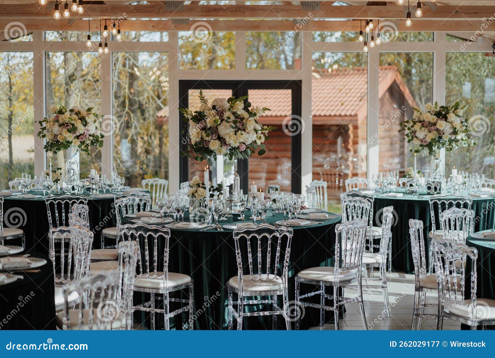 Beautiful Luxurious Wedding Ceremony Hall Stock Image - Image of ...