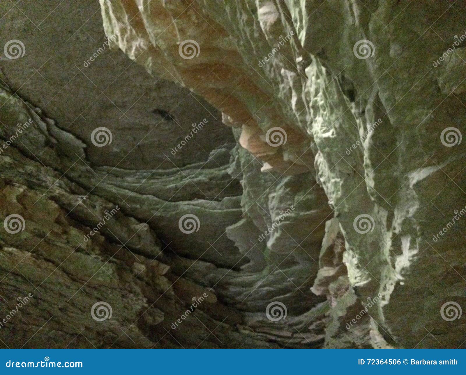 Beautiful mammoth cave stock photo. Image of nature, rock - 72364506