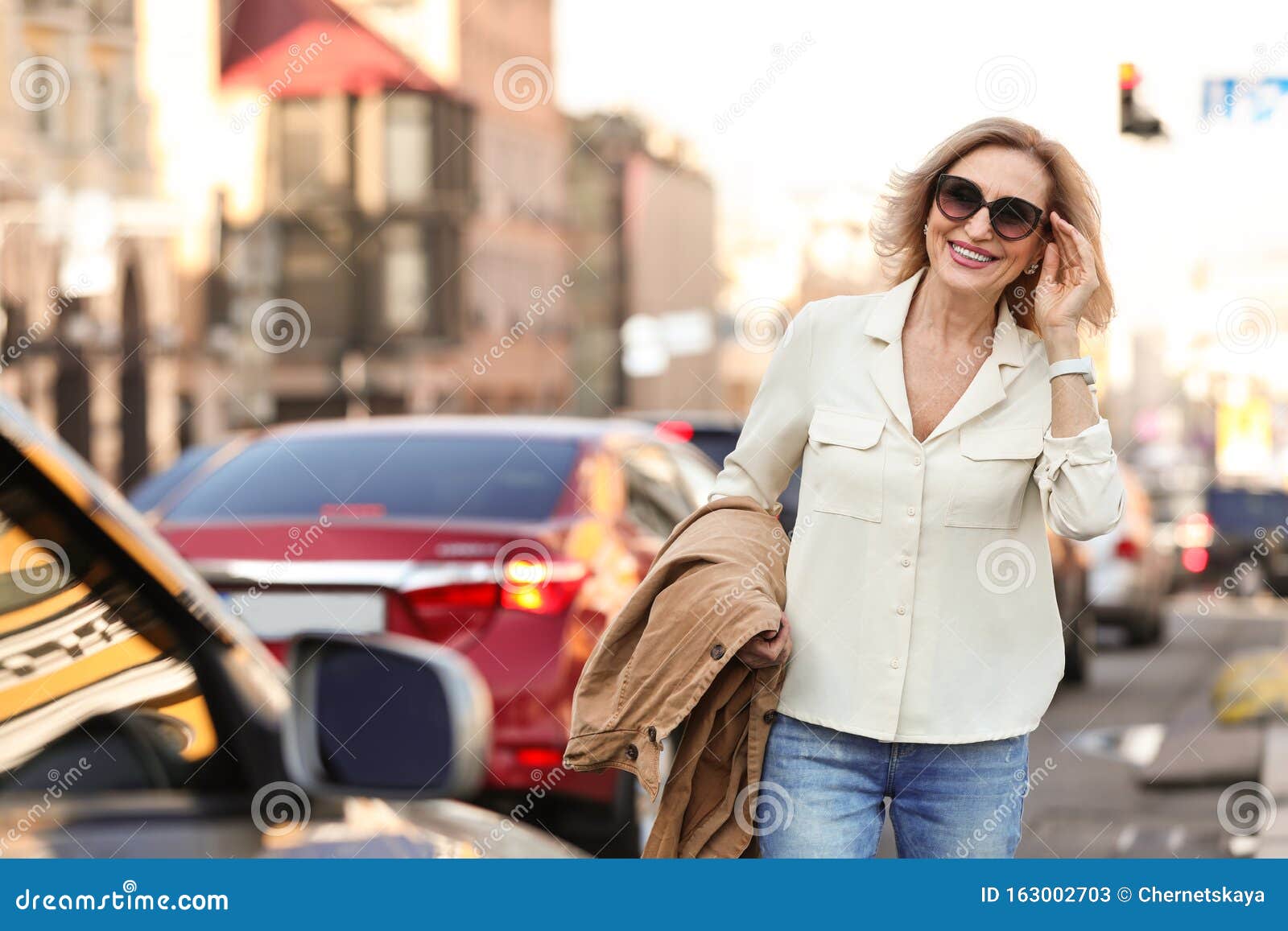 Beautiful Mature Woman With Sunglasses Stock Image Image Of Confident