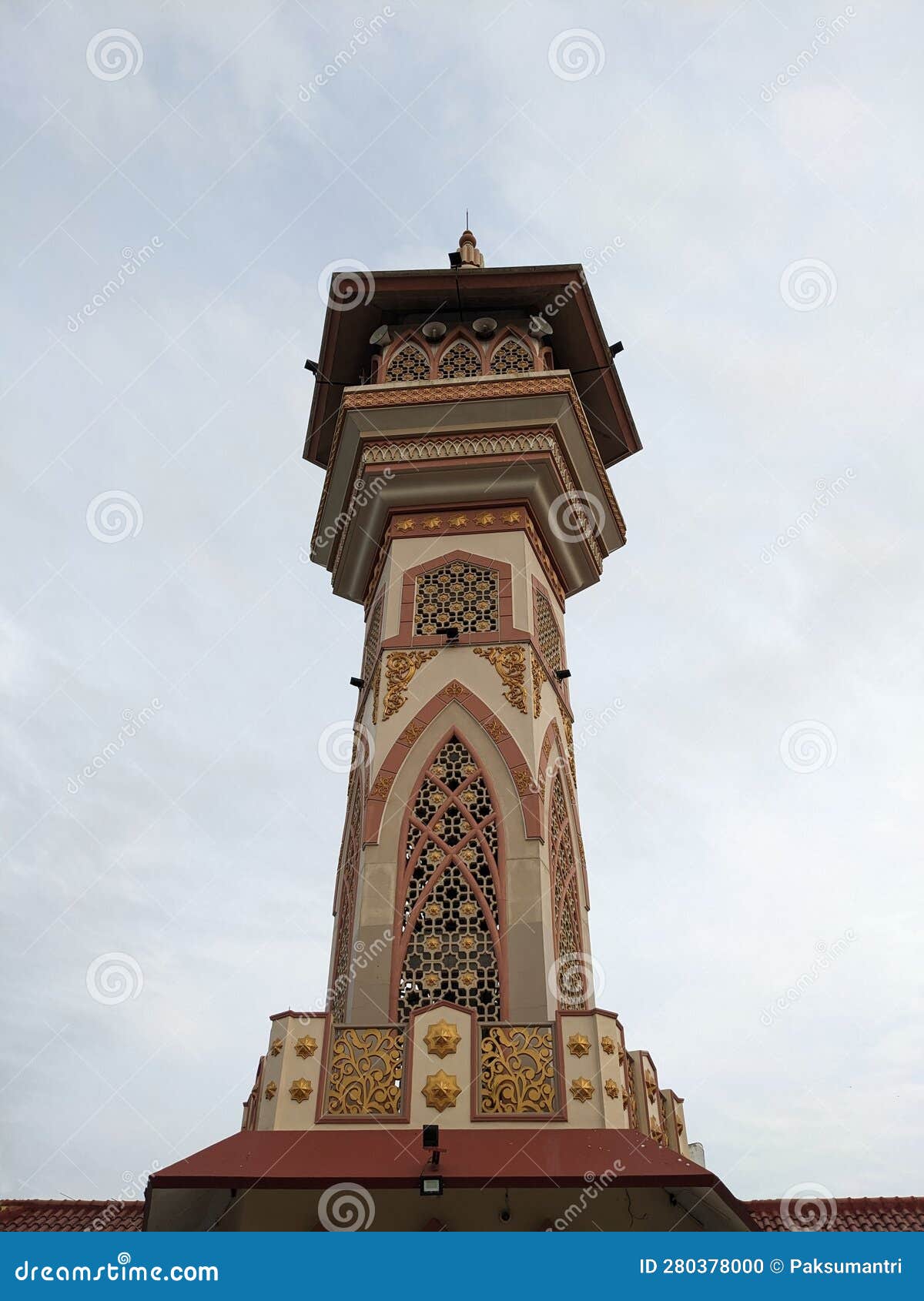 Beautiful Minaret of a Mosque Stock Photo - Image of mosque, minaret ...