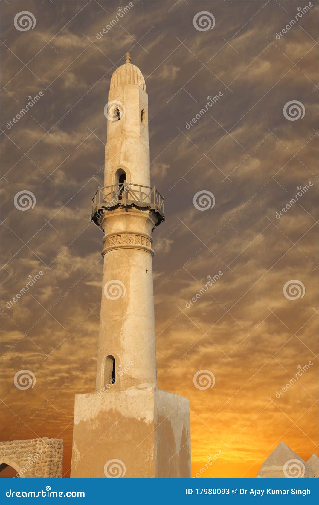 Beautiful Minaret at Sunset, Khamis Mosque Bahrain Stock Image - Image ...