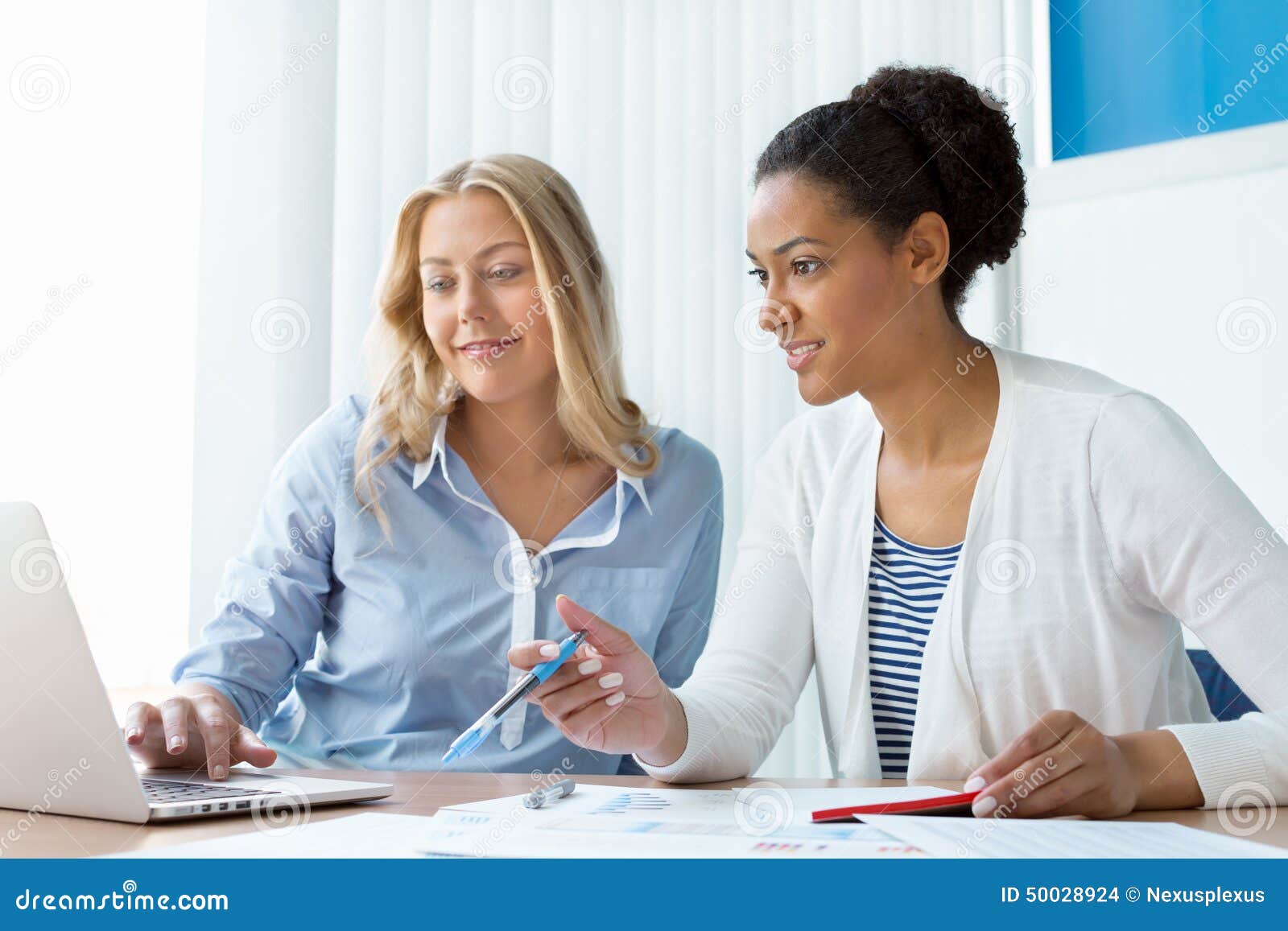 Beautiful Minds Work Together Stock Photo - Image of planning, female ...