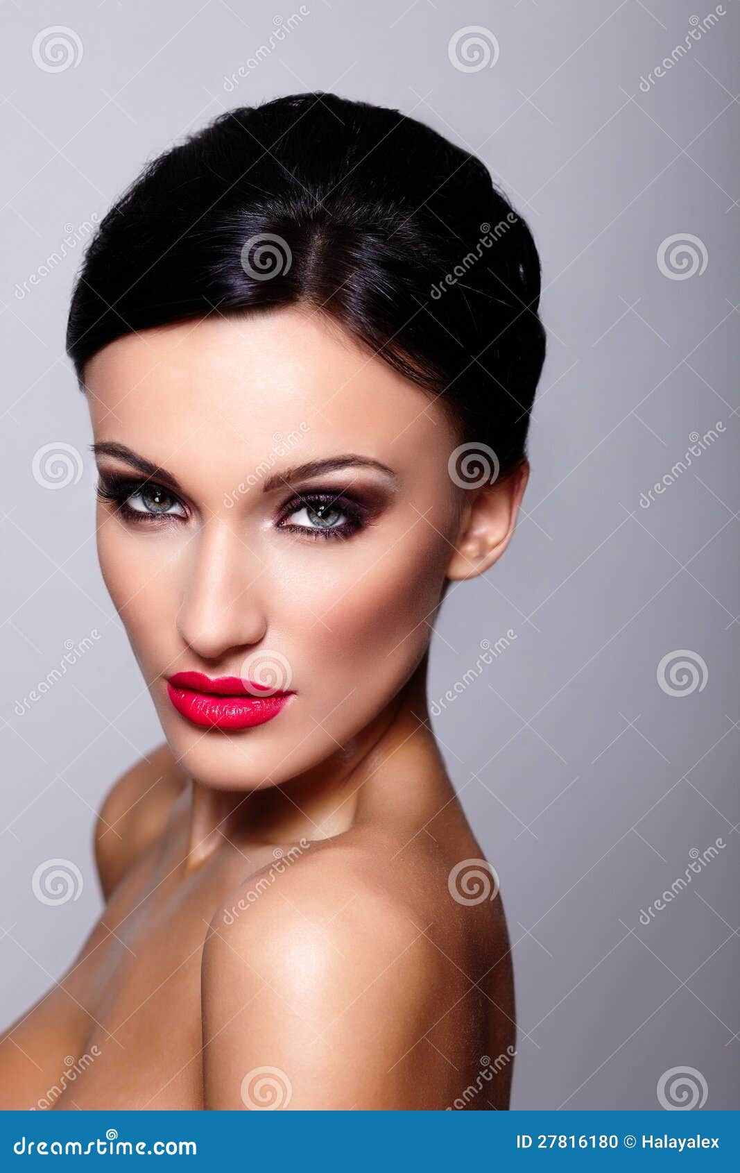 Beautiful Model with Bright Makeup Stock Photo - Image of face ...