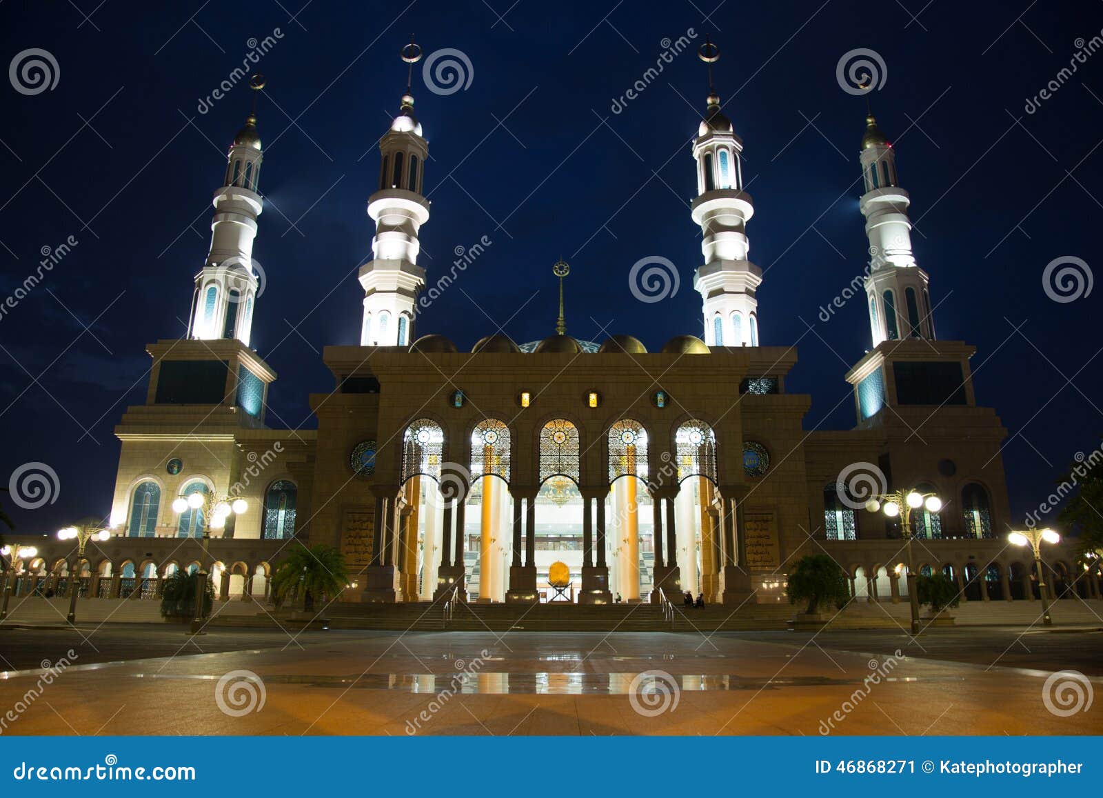 Beautiful Mosque in Borneo Indonesia. Editorial Photo - Image of blue ...
