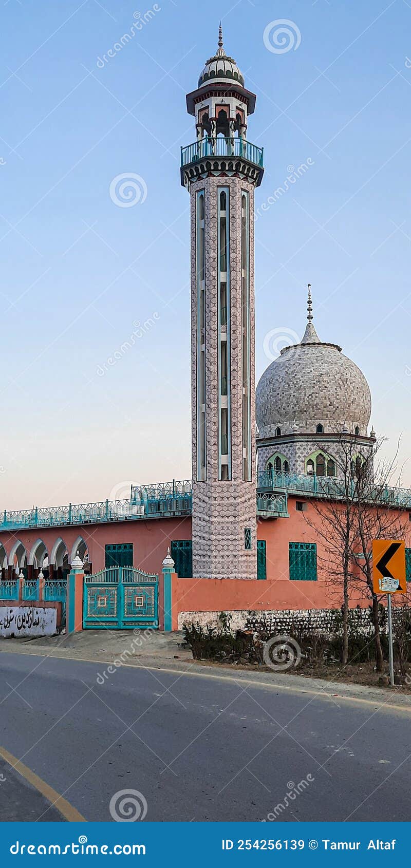 Beautiful Mosque on Sehnsa Road Kotli AJK Stock Image - Image of road ...