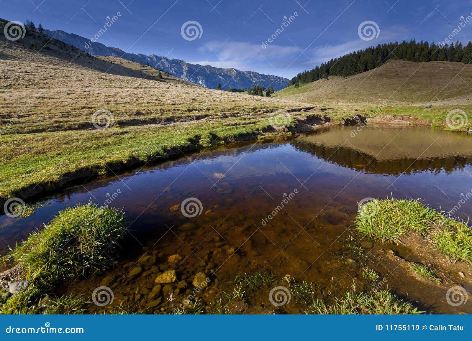 Beautiful Mountain Scenery with Lake Reflection Stock Image - Image of ...
