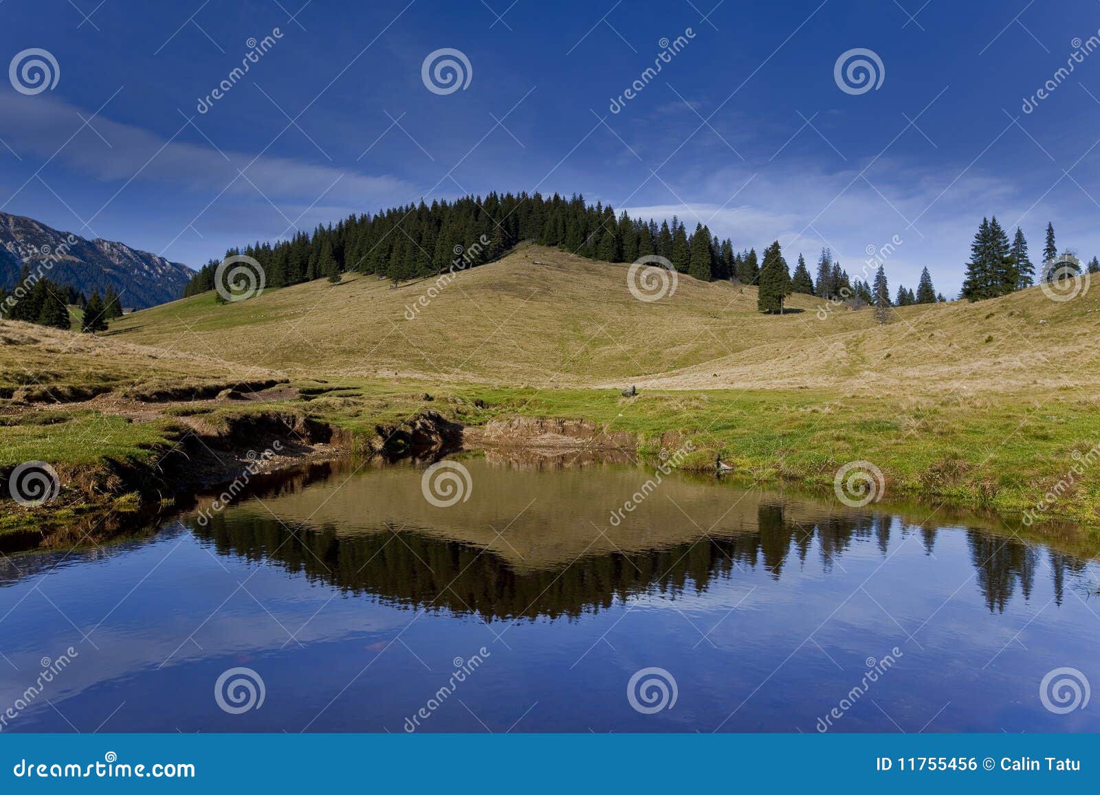 Beautiful Mountain Scenery with Lake Reflection Stock Photo - Image of ...