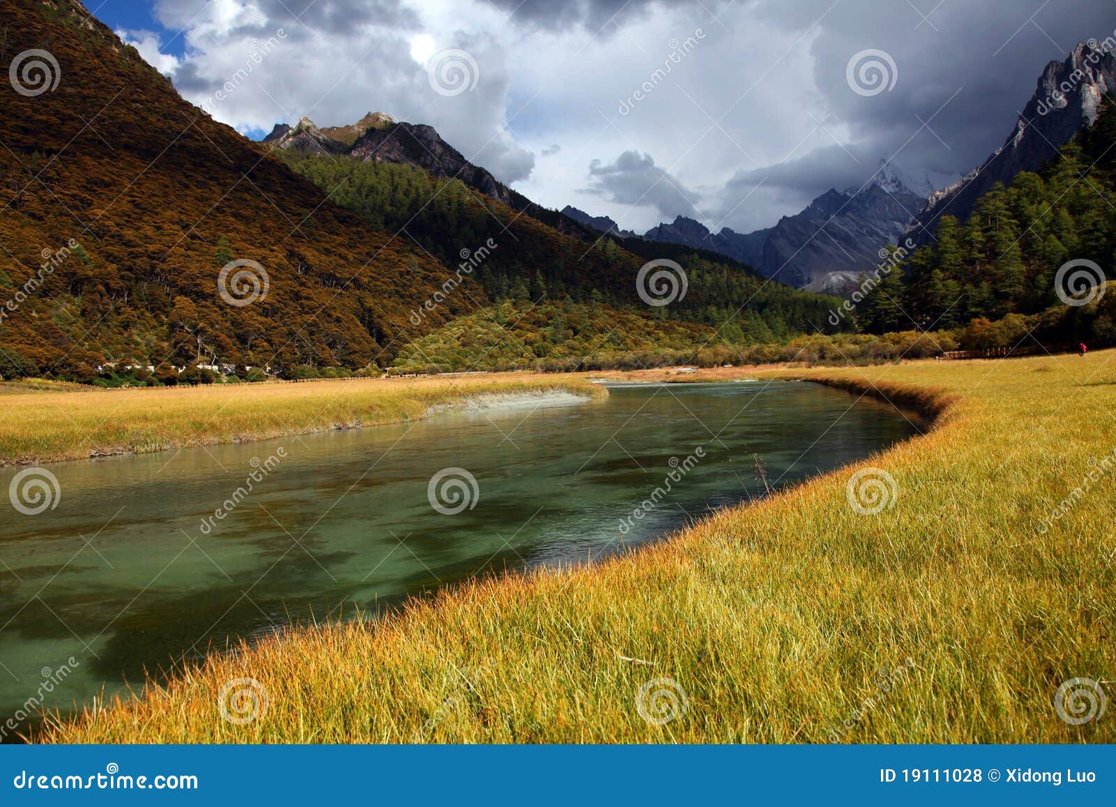 Beautiful mountain valley stock photo. Image of seasonal - 19111028