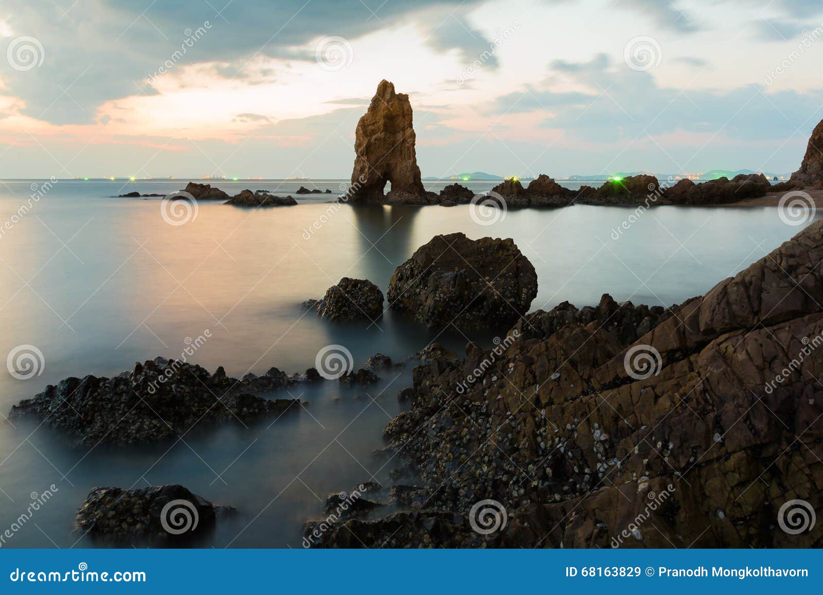 Beautiful Natural Rock Skyline Over Seacoast Stock Image - Image of ...