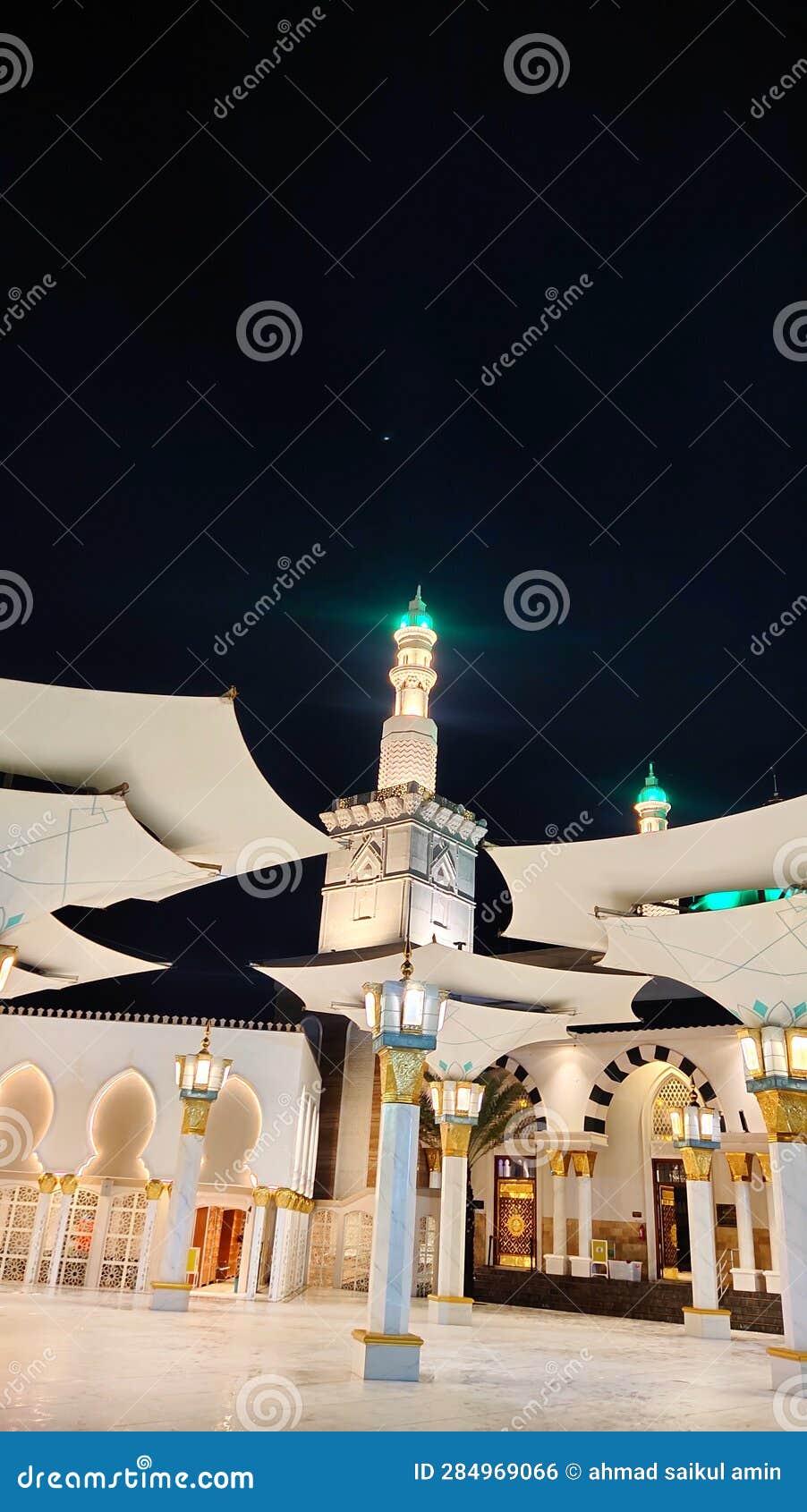 Beautiful Night View of Ar Rahman Mosque from Foyer Stock Photo - Image ...
