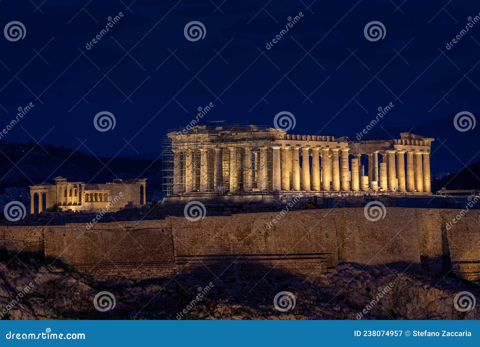 Beautiful Night View of the Parthenon and the Acropolis, Athens in ...