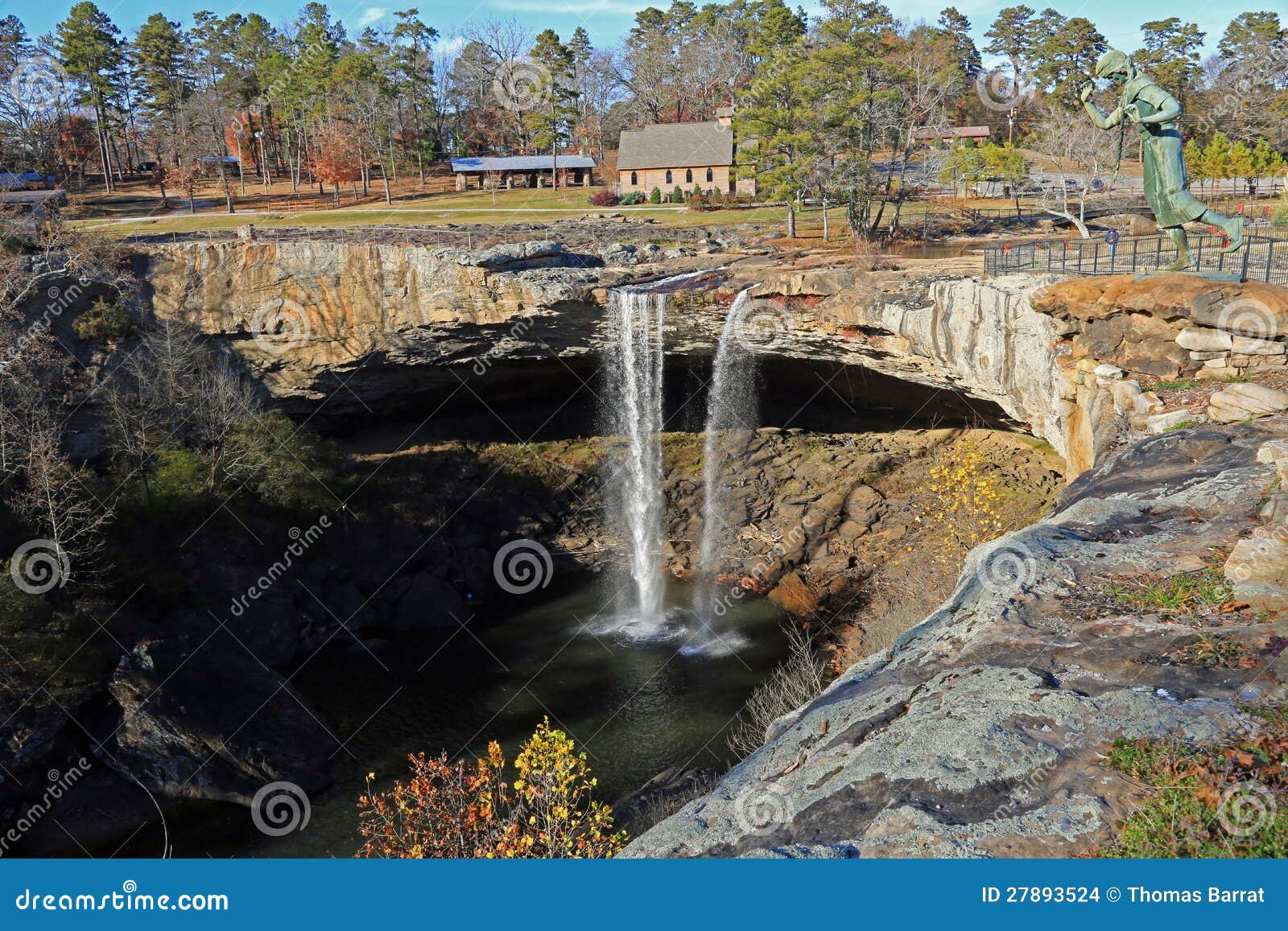 Beautiful Noccalula Falls stock photo. Image of northern - 27893524