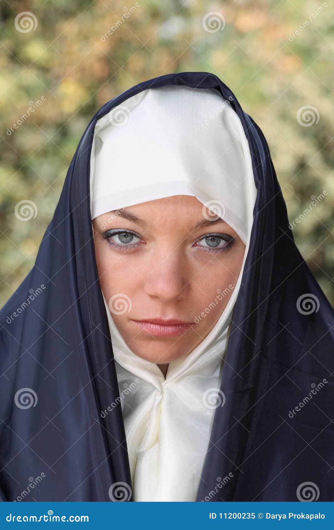 Beautiful nun stock image. Image of black, devotion, beauty - 11200235