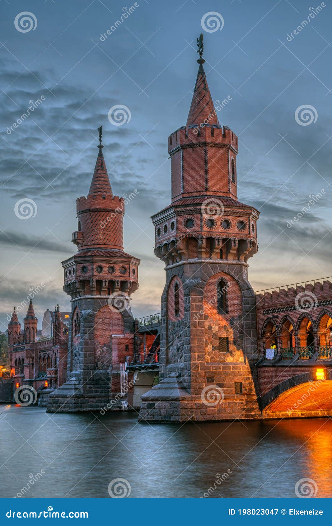 The Beautiful Oberbaum Bridge in Berlin Stock Image - Image of brick ...