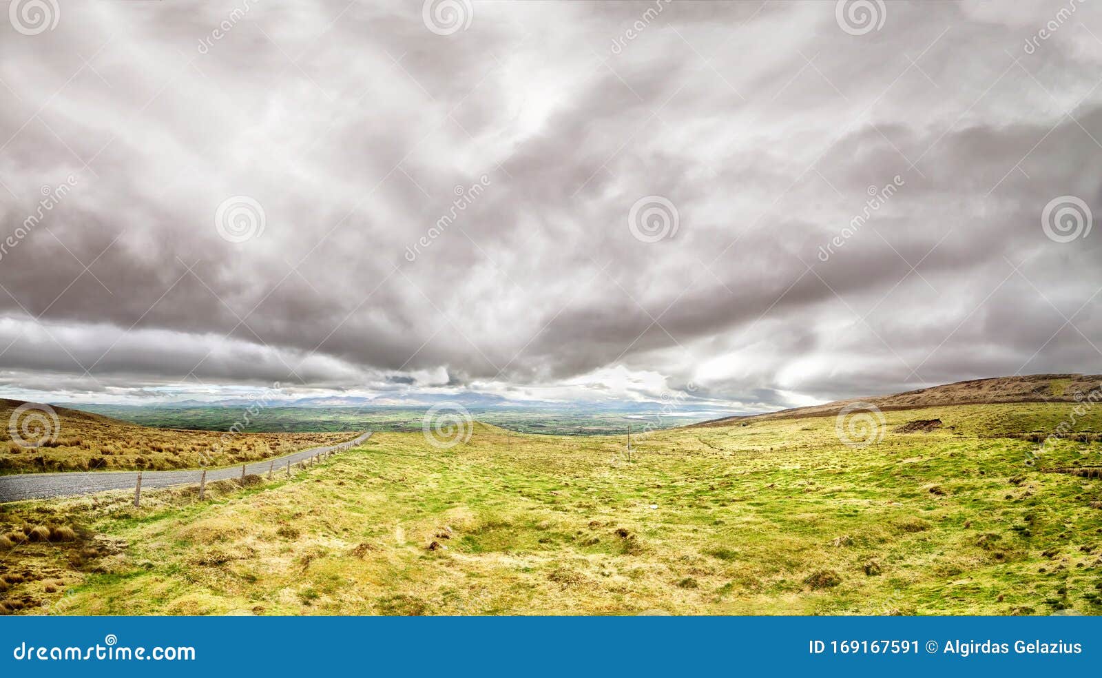 Beautiful Panoramic Landscape with Dramatic Clouds in the South West of ...