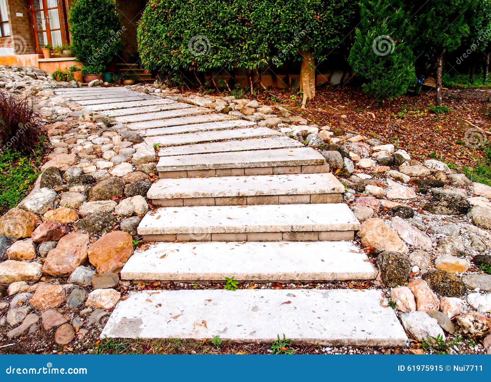 Beautiful pathway stock image. Image of relaxation, garden - 61975915