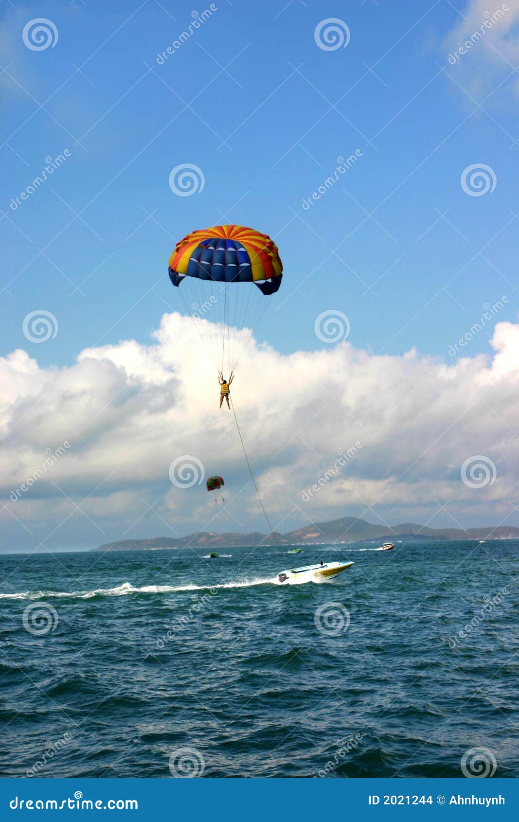Beautiful and Peace Sea Parachute Jump Stock Photo - Image of landscape ...