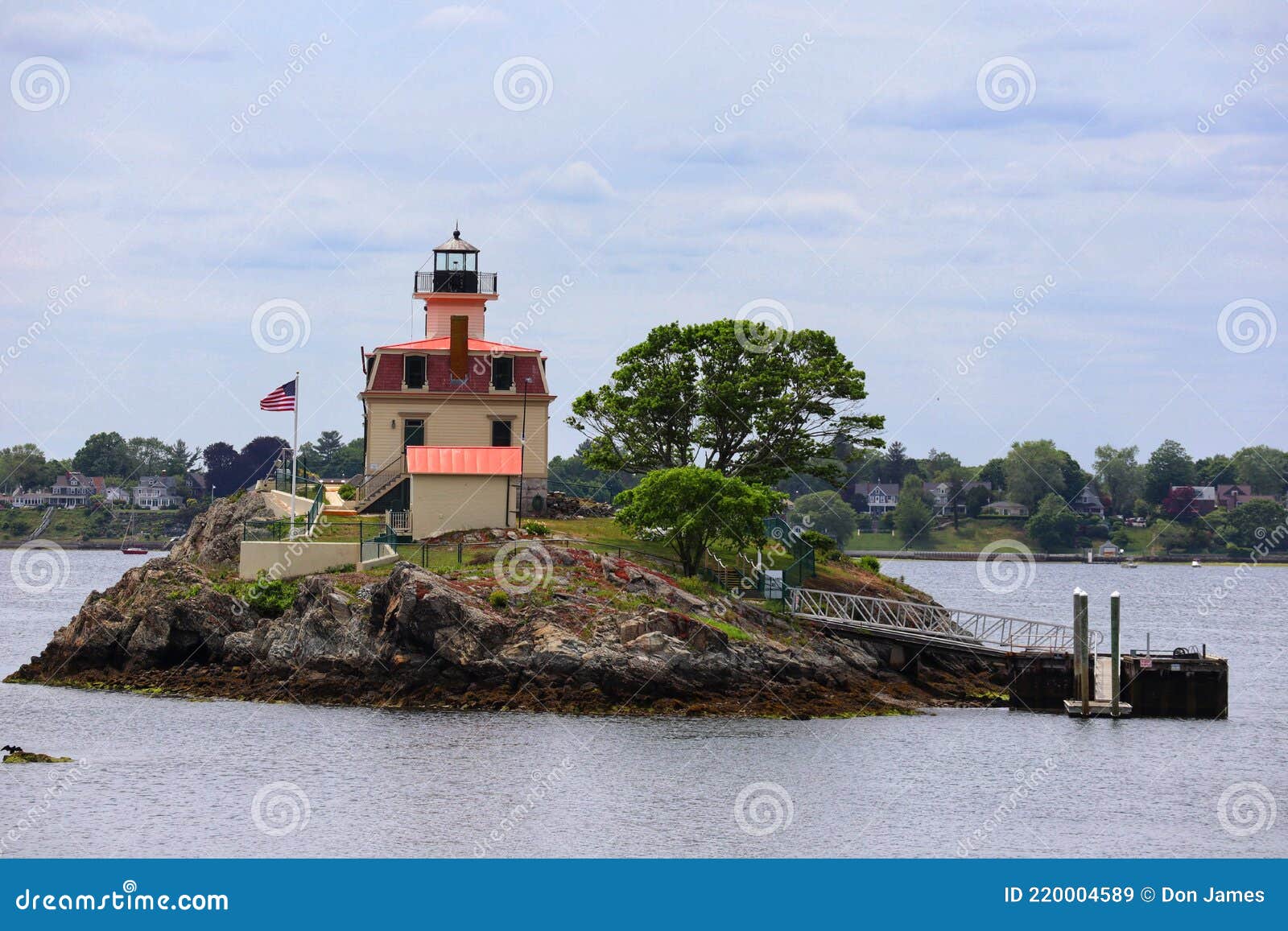 The Beautiful Pomham Rocks Lighthouse Editorial Stock Image - Image of ...