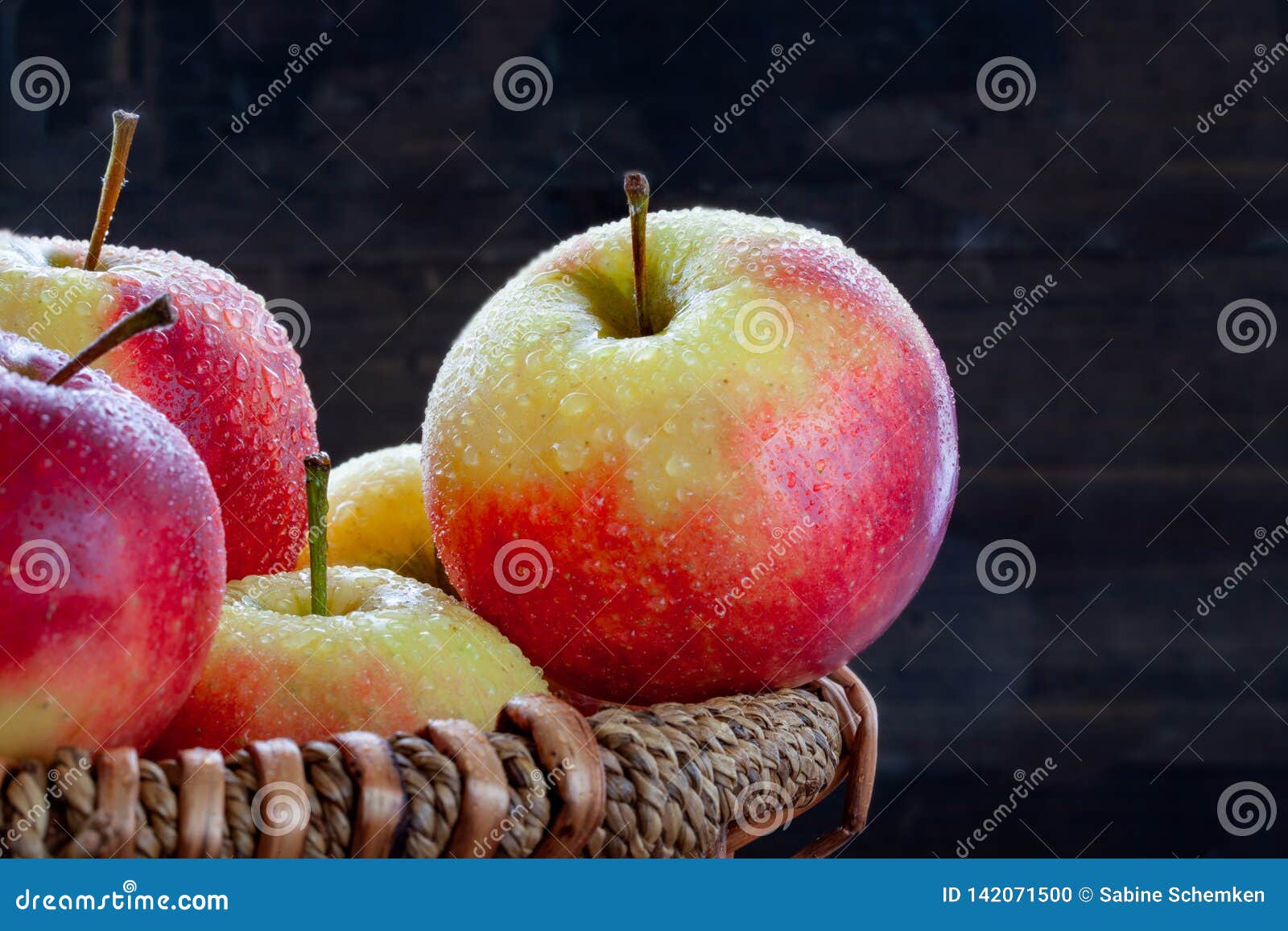 Beautiful Red Apples in a Basket Stock Photo - Image of dark, close ...