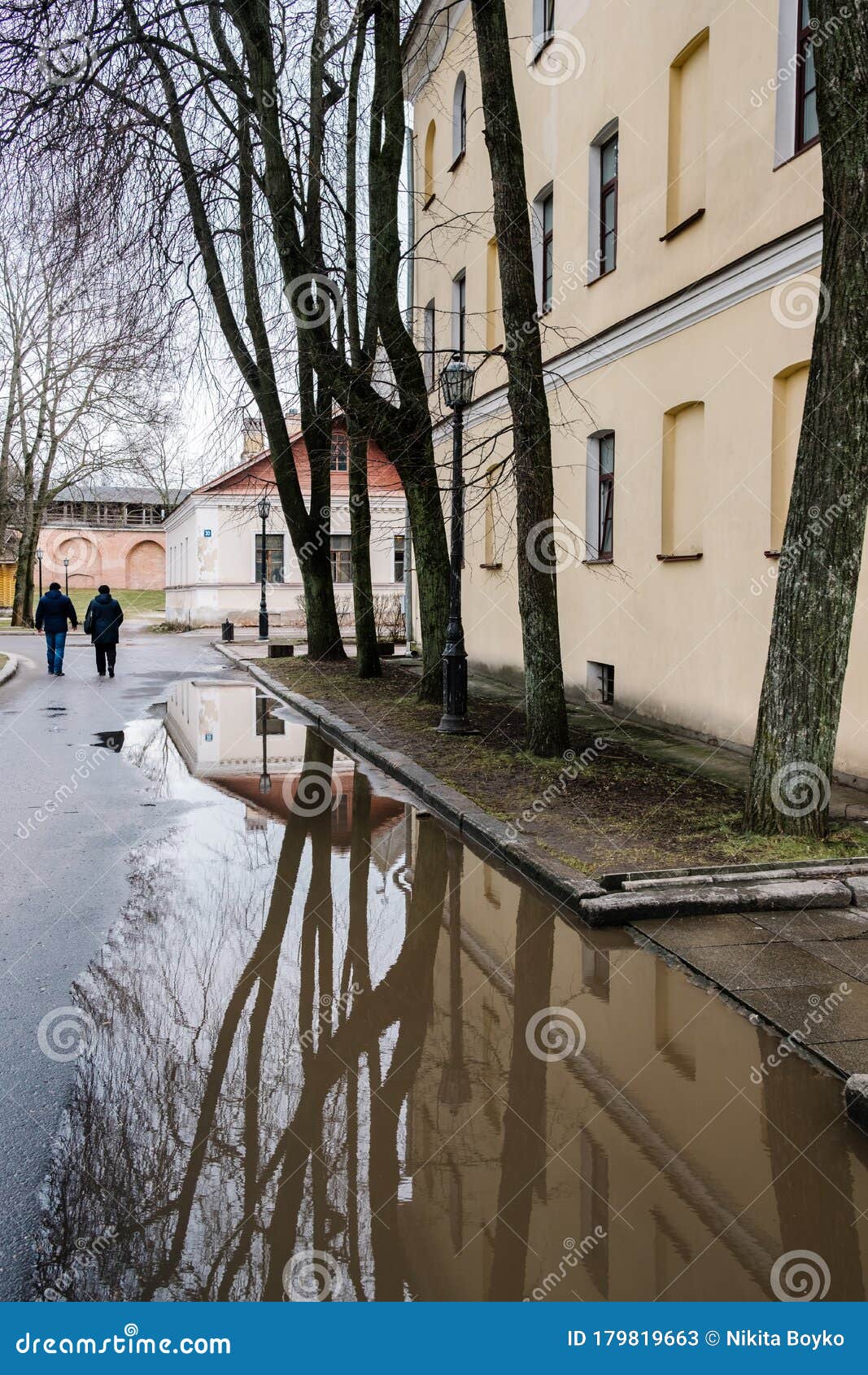 Reflection of House and Trees in the Water Stock Image - Image of home ...