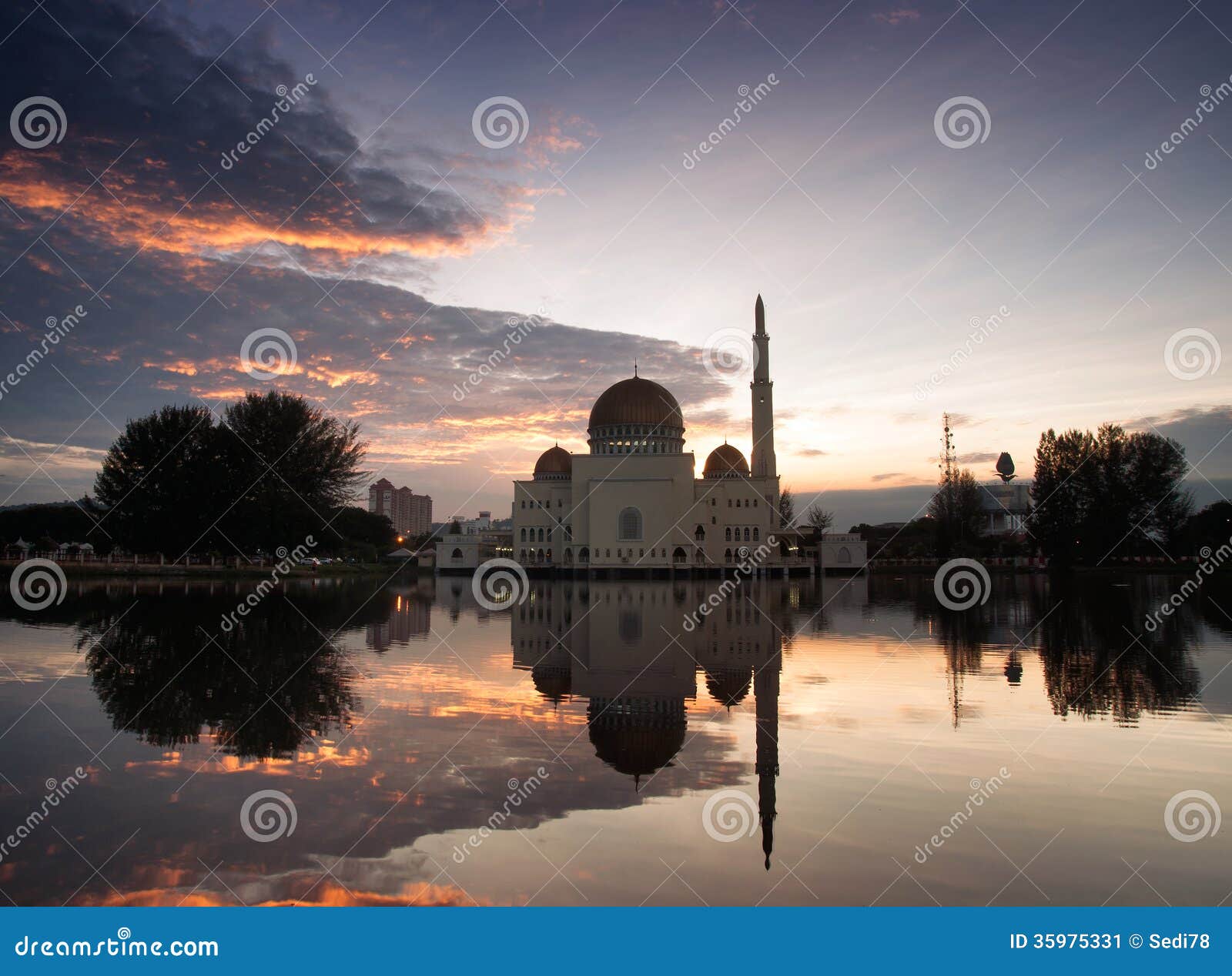 Beautiful Reflection of Mosque with Sunrise Background Stock Image ...