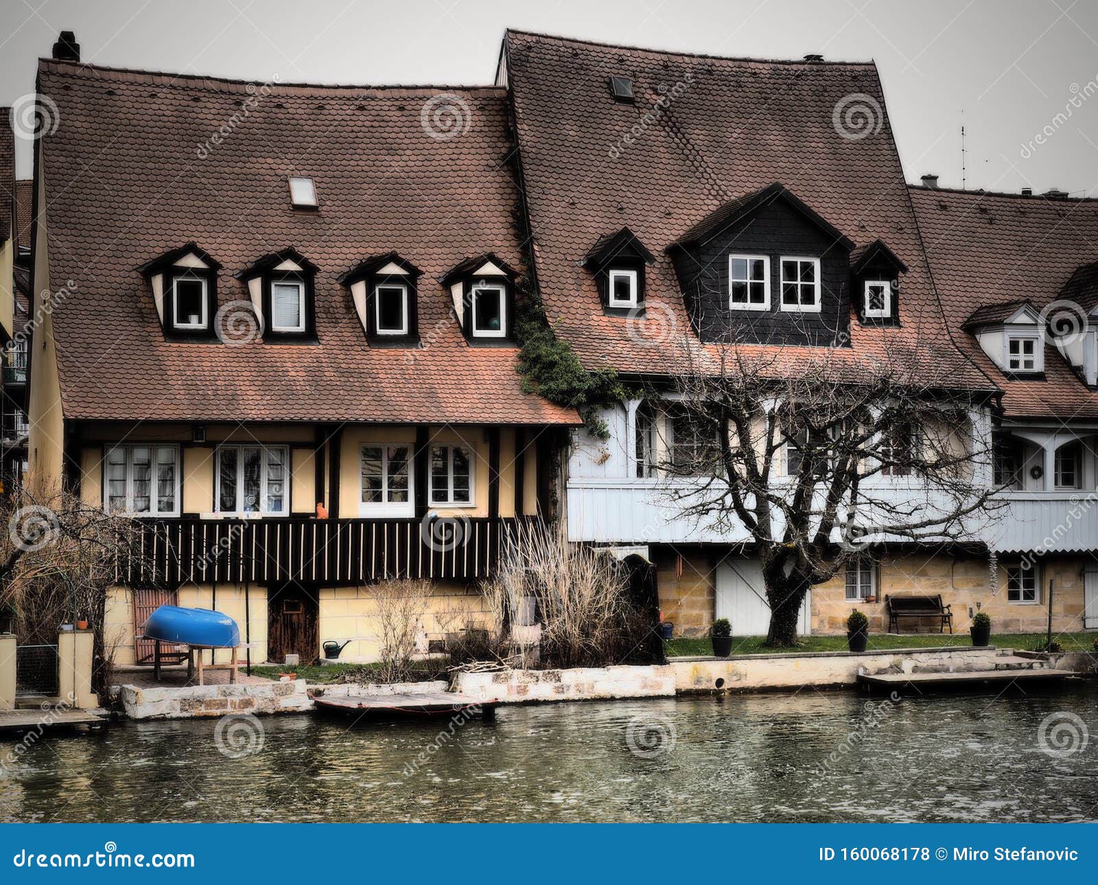 Beautiful Romantic Houses by the River with Tree and Romantic House in ...