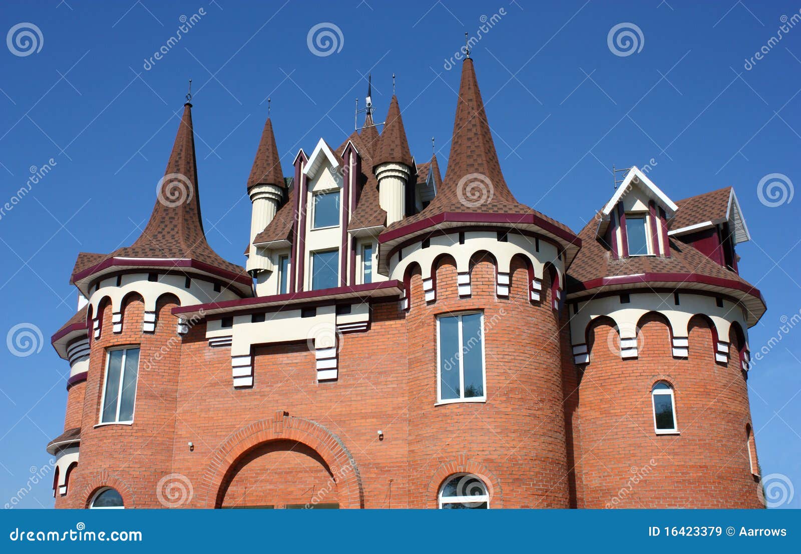 Beautiful roof. stock image. Image of residential, architecture - 16423379